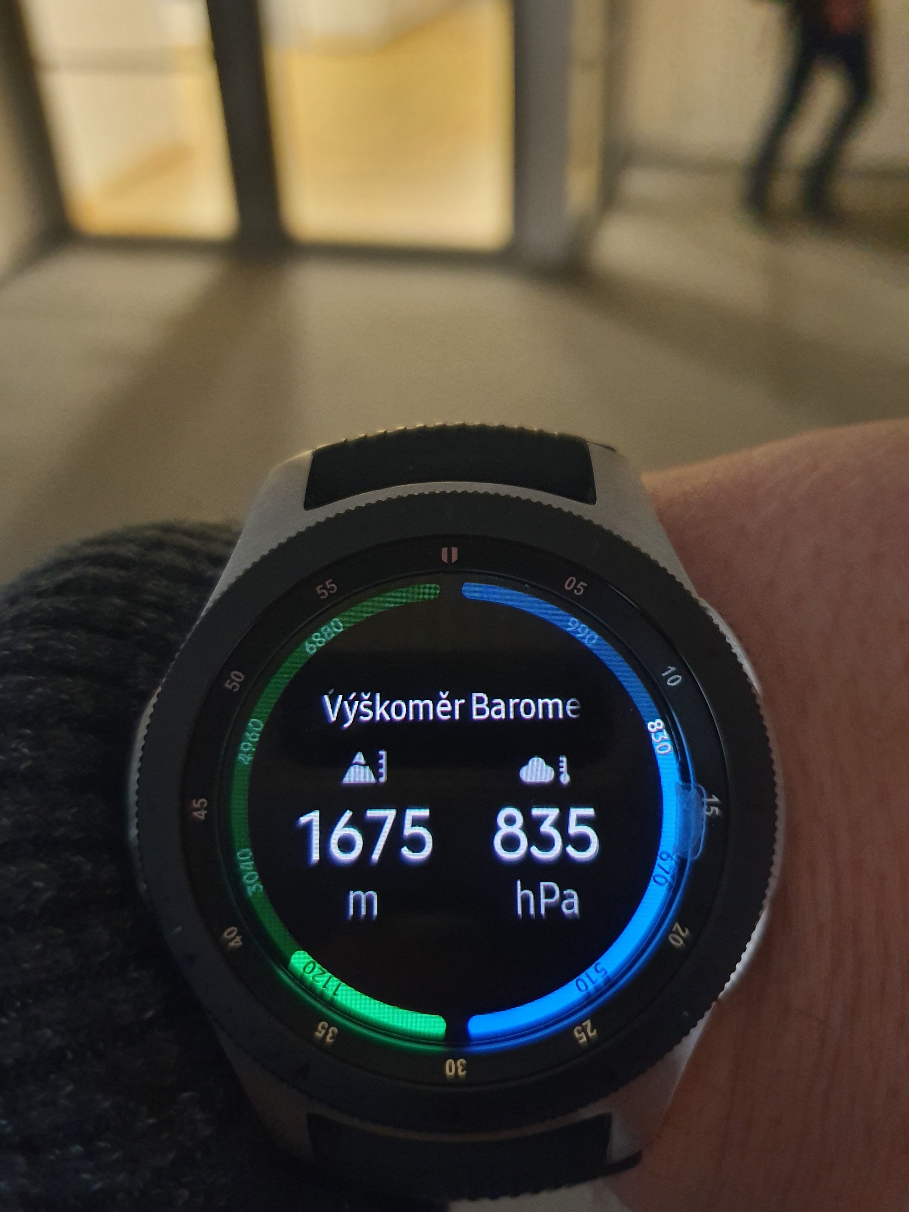 Vyřešeno: Galaxy Watch - výškoměr a barometr - Samsung Community
