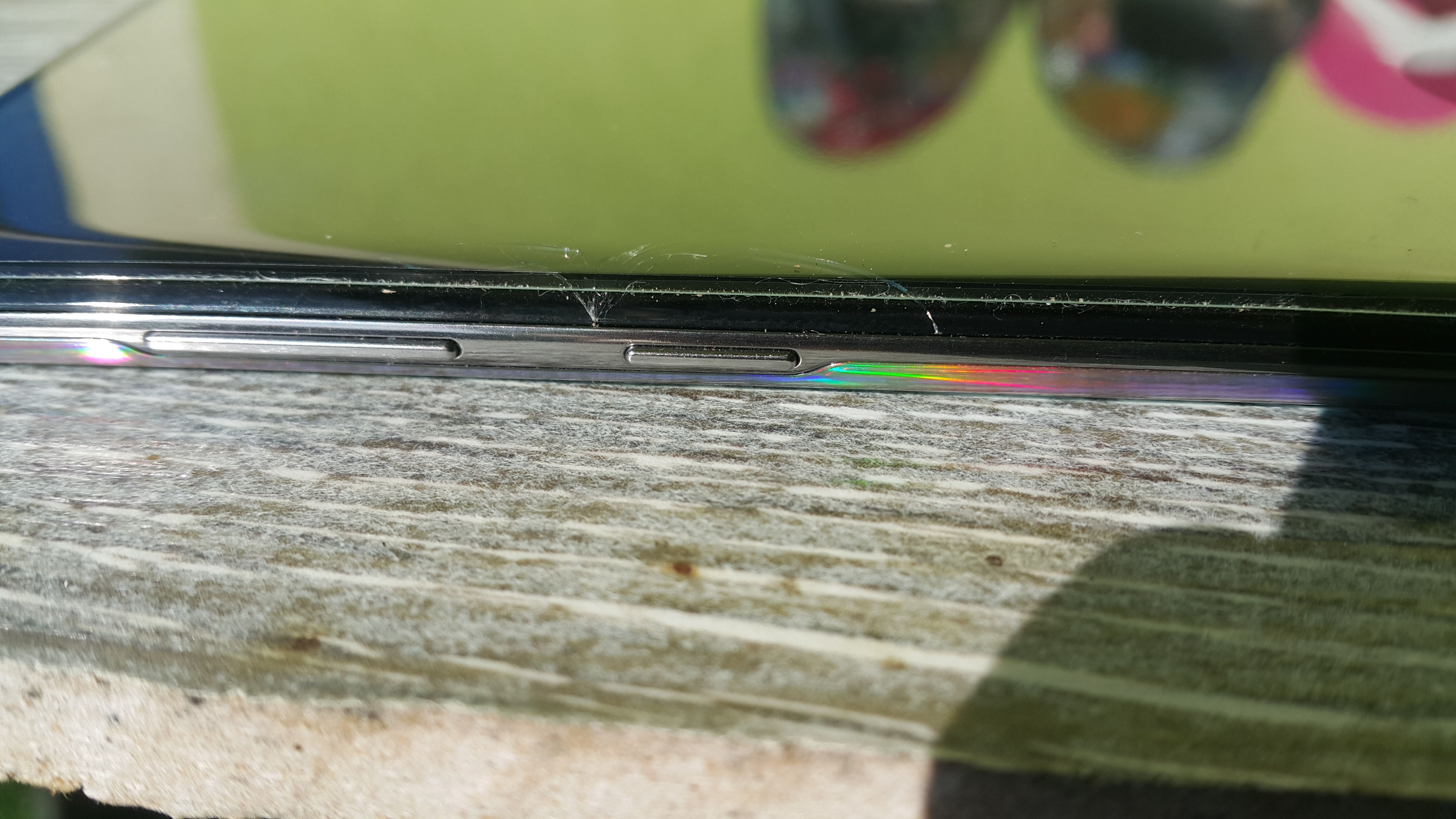 Note 10 cracked screen - Samsung Community