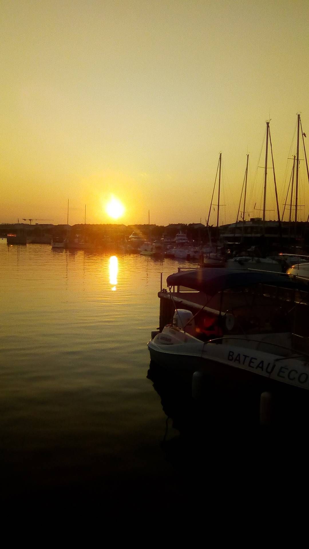 Boat - Samsung Community