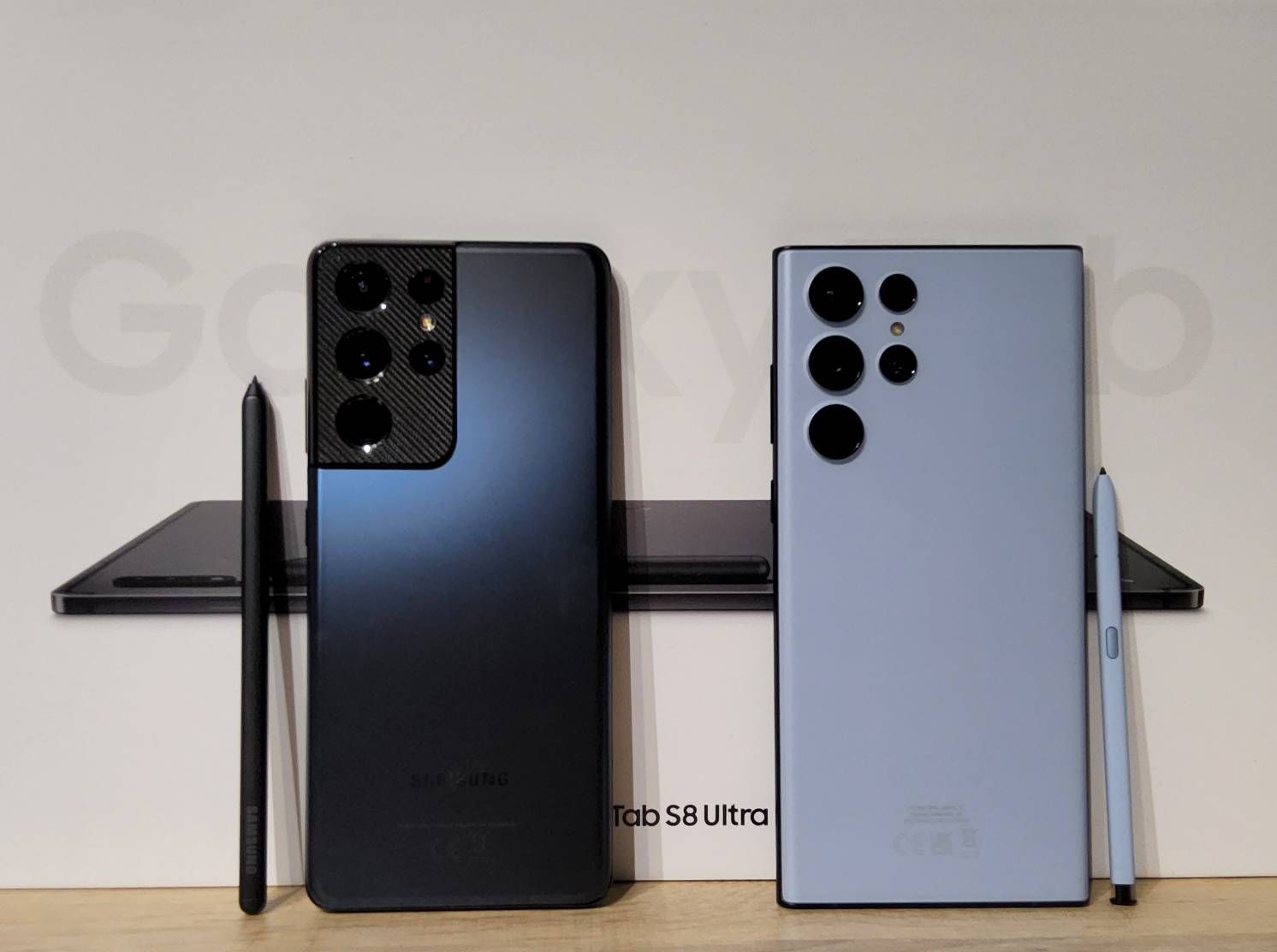 2 ultra, 2 couleurs exclusives, 2 monstres ️‍🔥 - Samsung Community