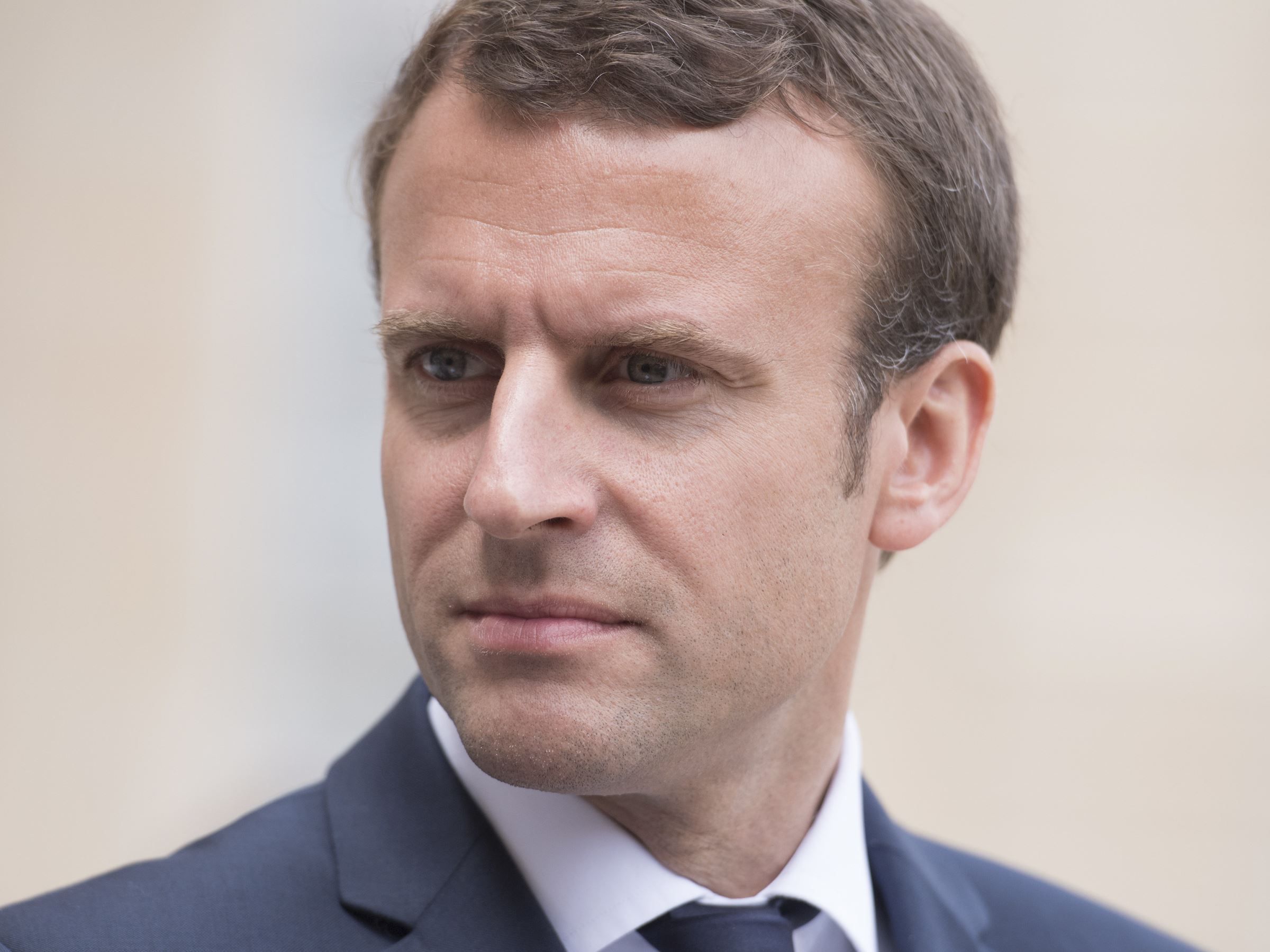 Emmanuel Macron - Samsung Community