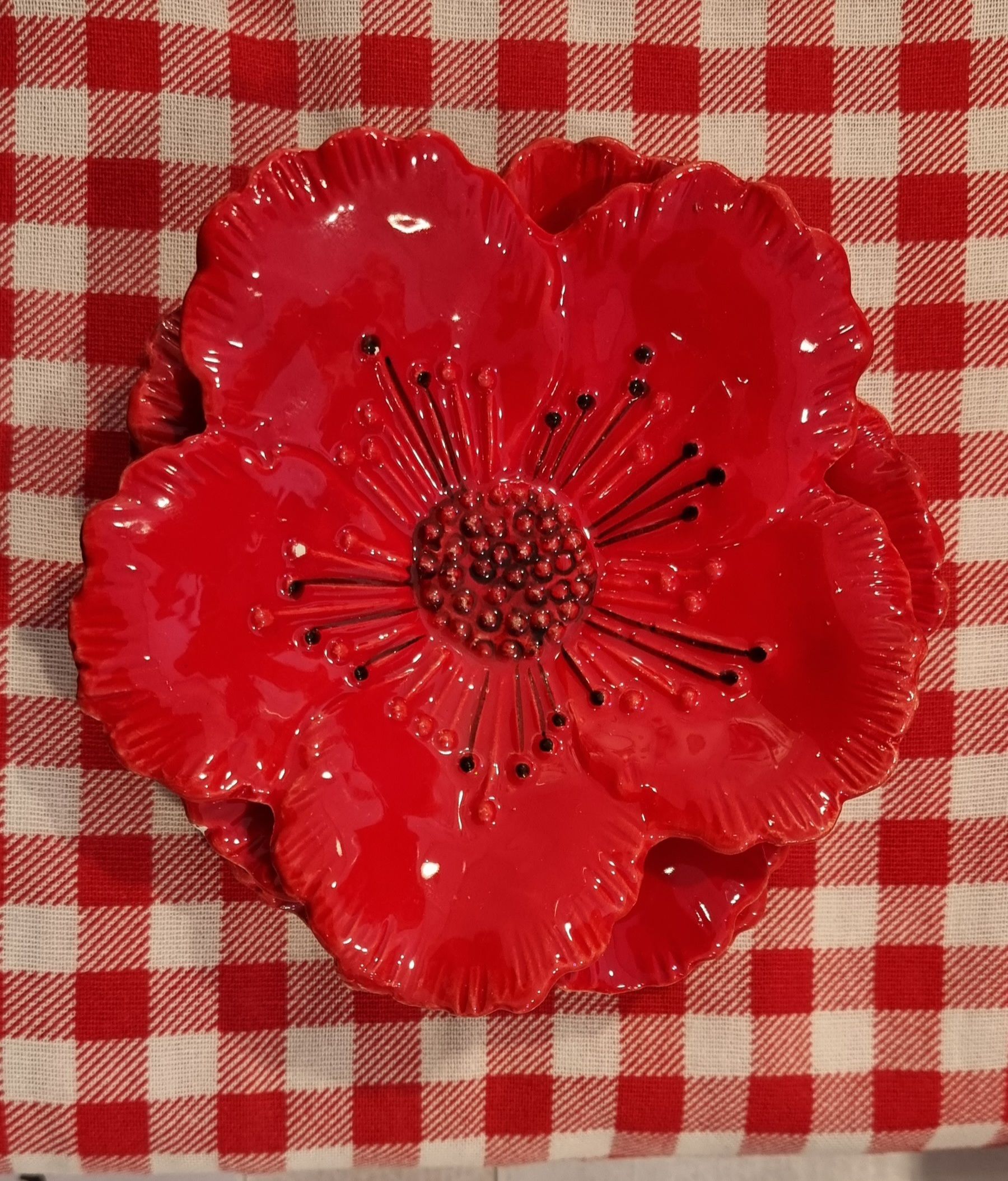 Poppy Red - Samsung Community