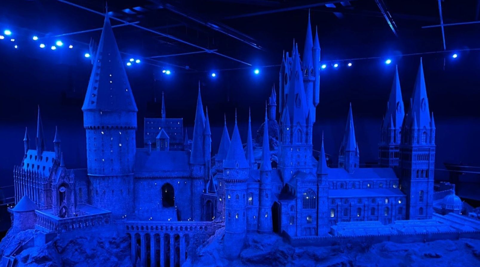 Hogwarts blue - Samsung Community