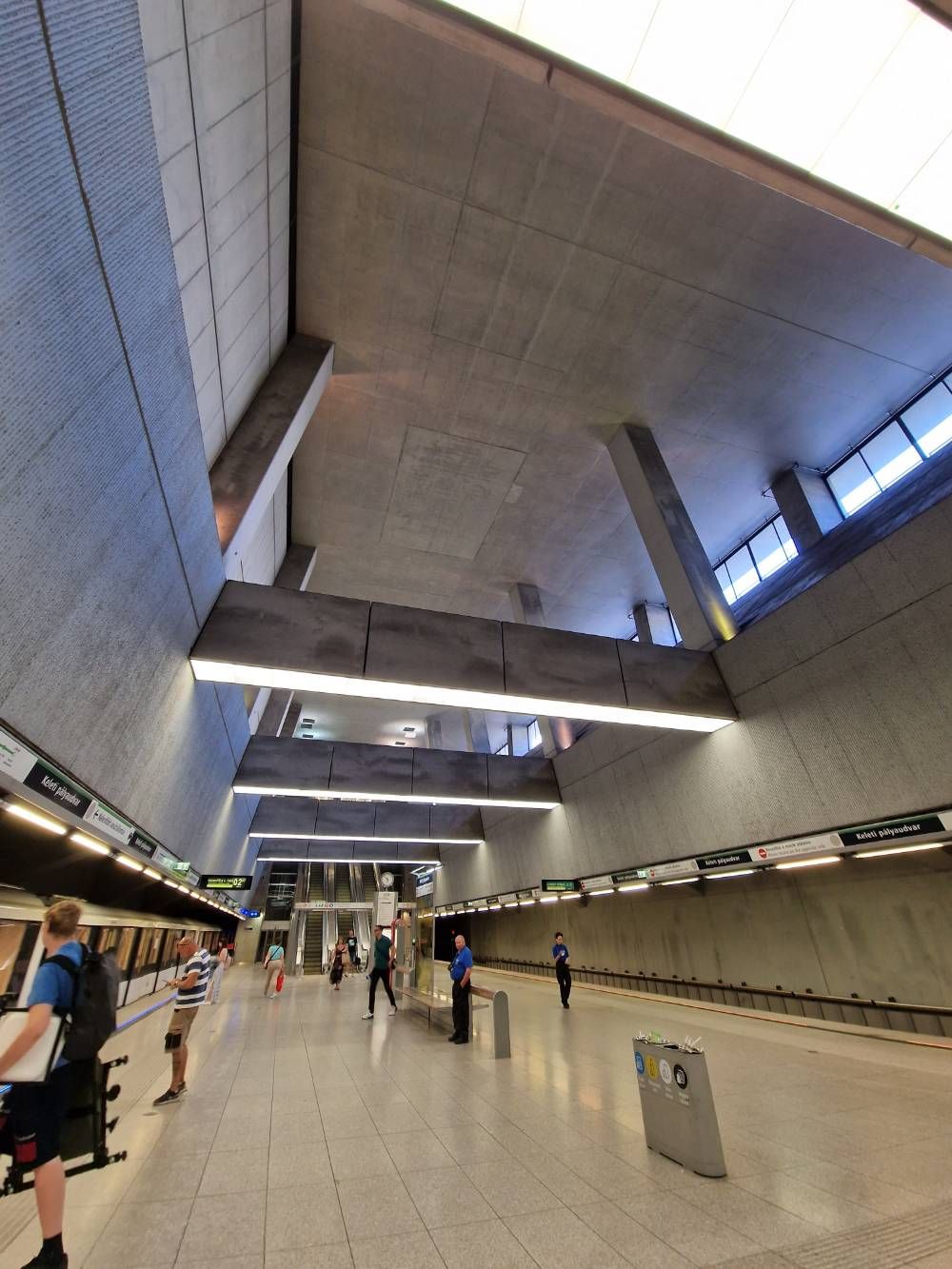 M4 metro - Samsung Community