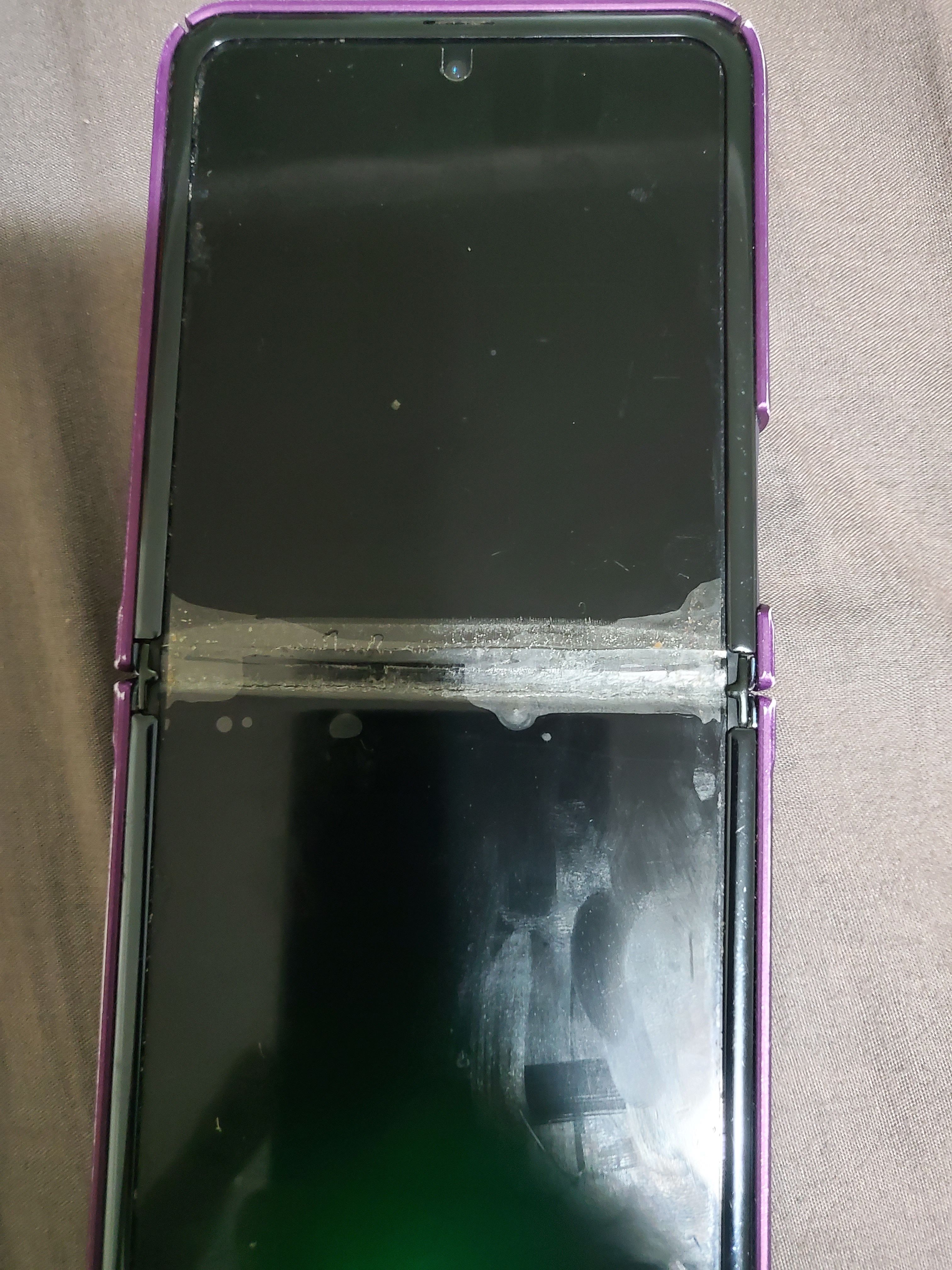 Flip Z 3 Screen failed 6 months old - Samsung Community
