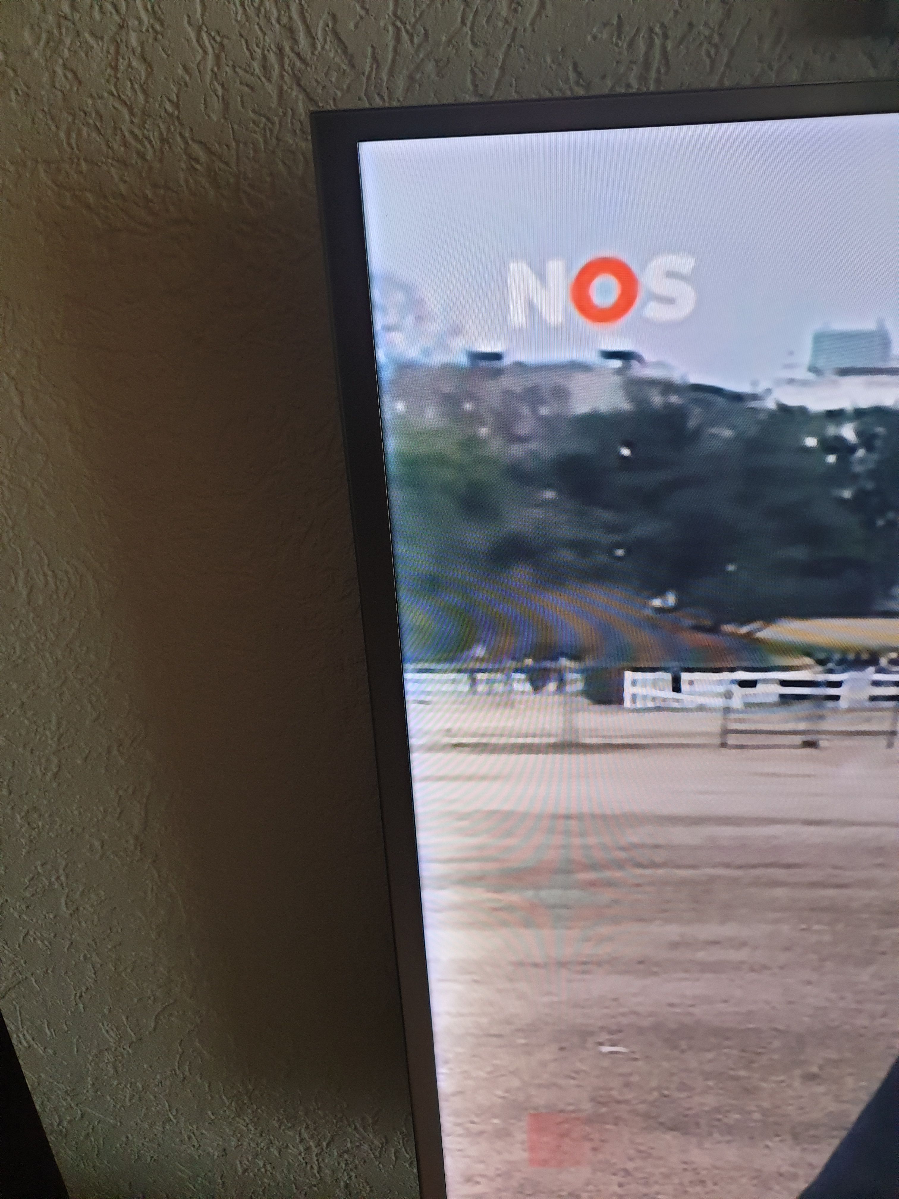 White spots and light bleed on UE55JS9000 - Samsung Community