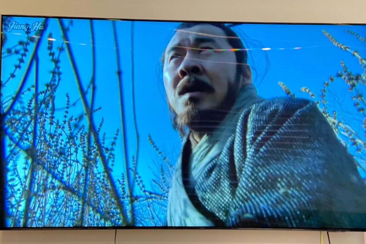 Anti glare screen problem - ceiling light reflections - Samsung Community