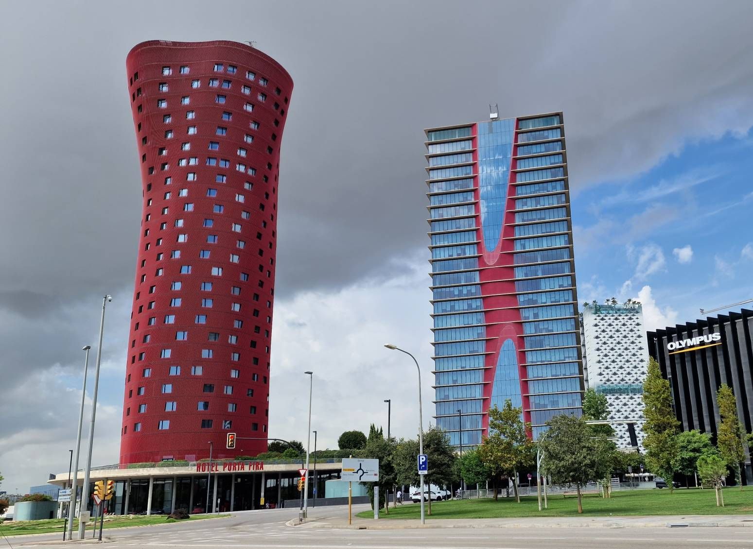 Plaza Europa. L'Hospitalet de Llobregat. - Samsung Community
