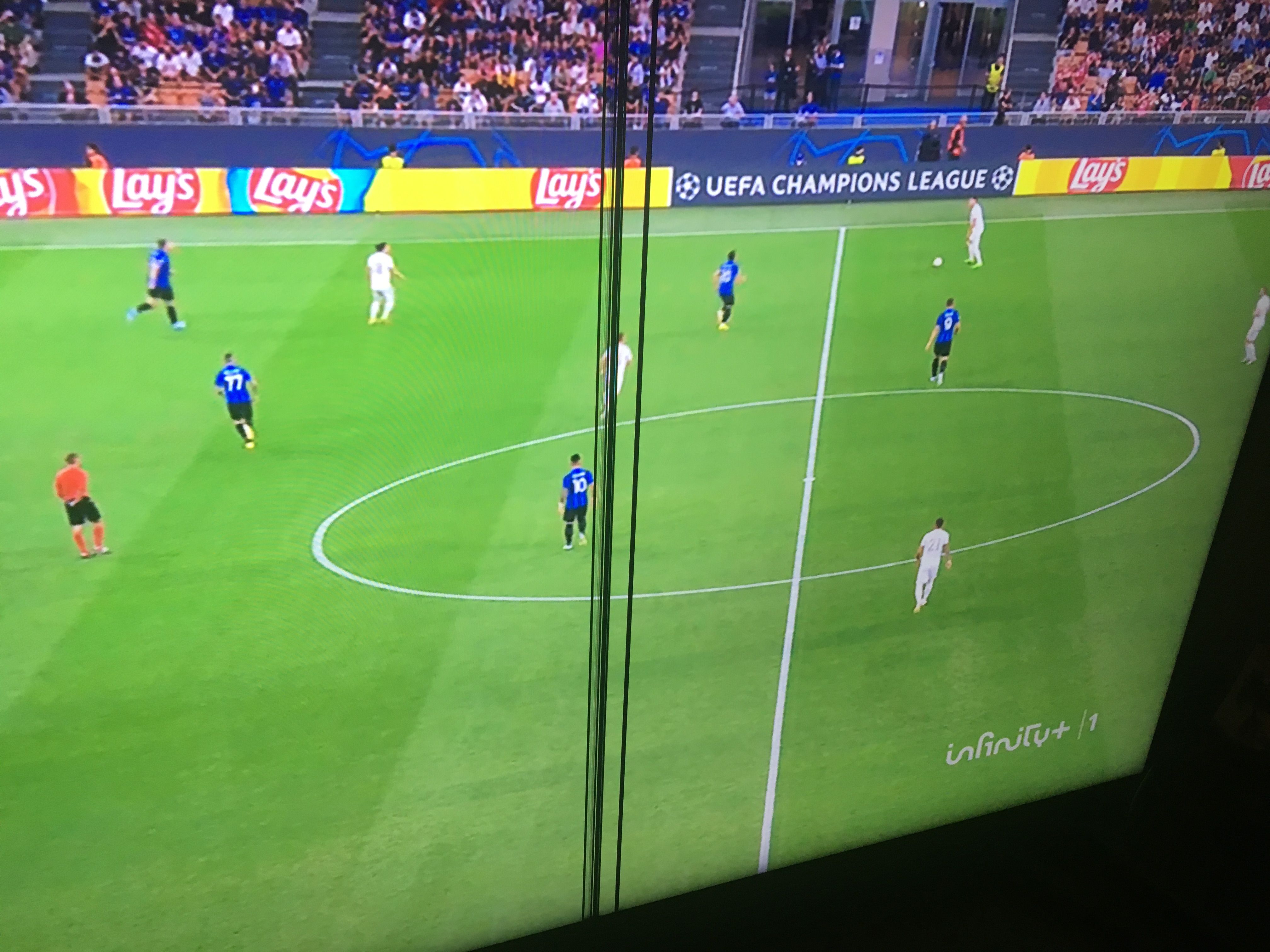 Righe verticali nere - Samsung Community