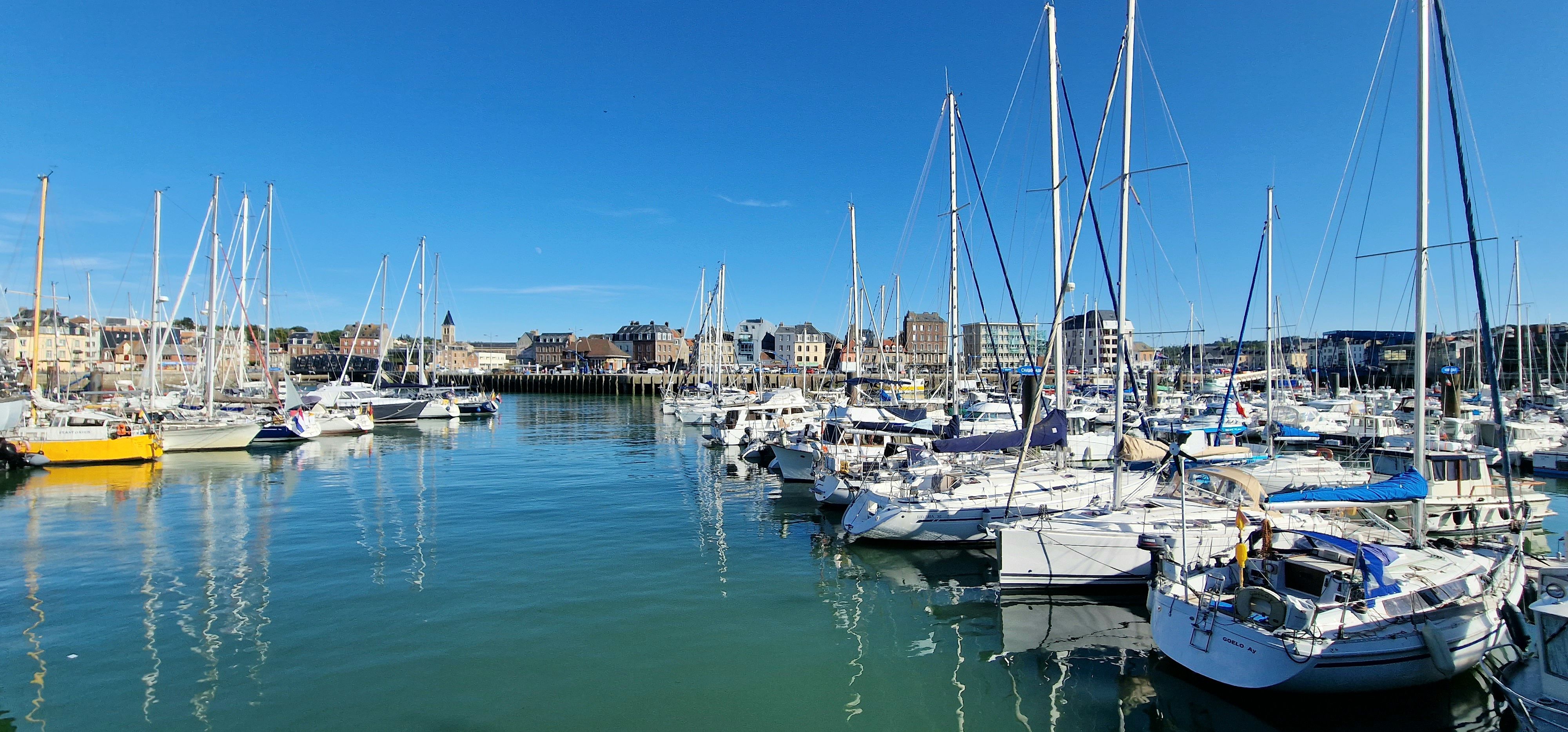 Le port de Caen - Samsung Community