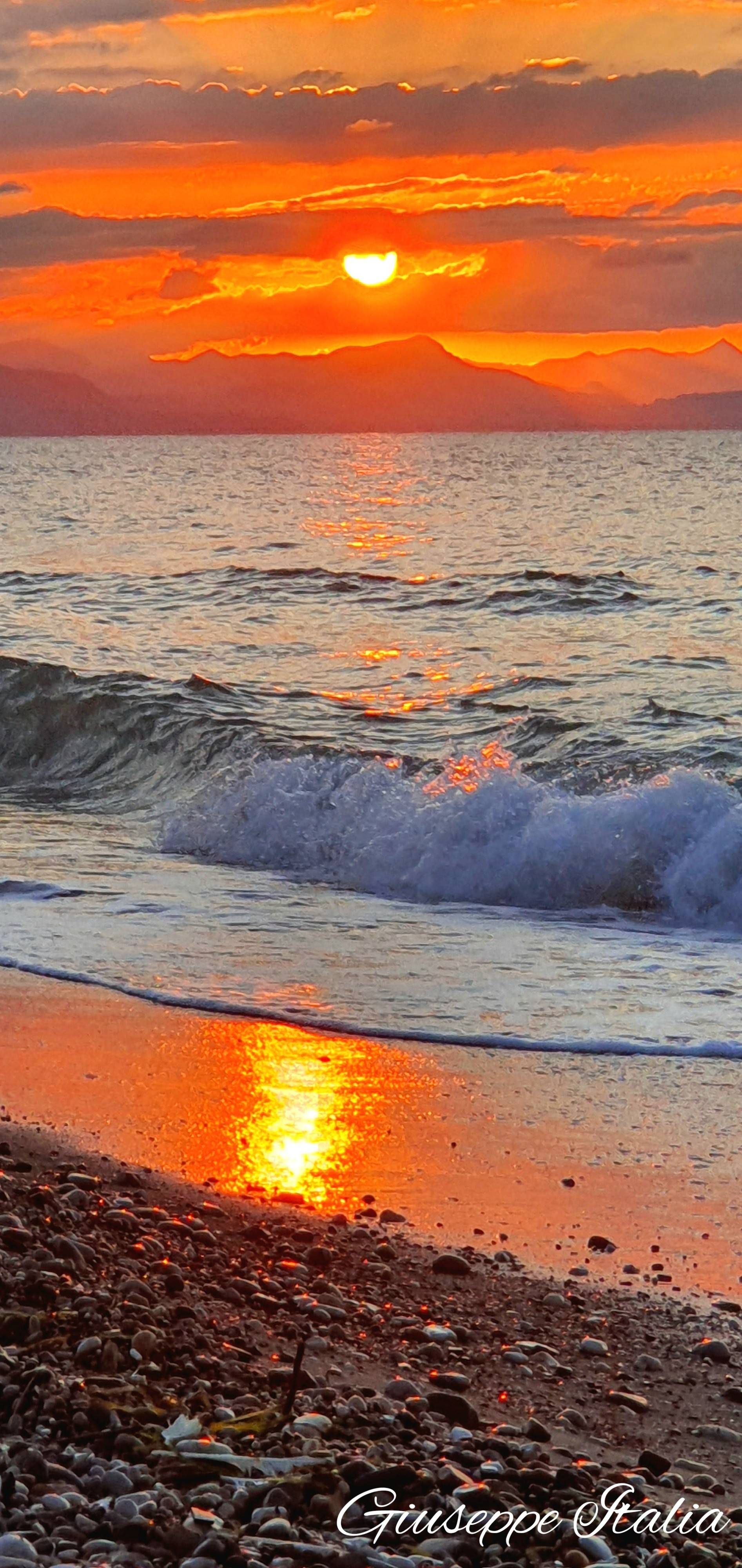 Tramonti sul mare - Samsung Community