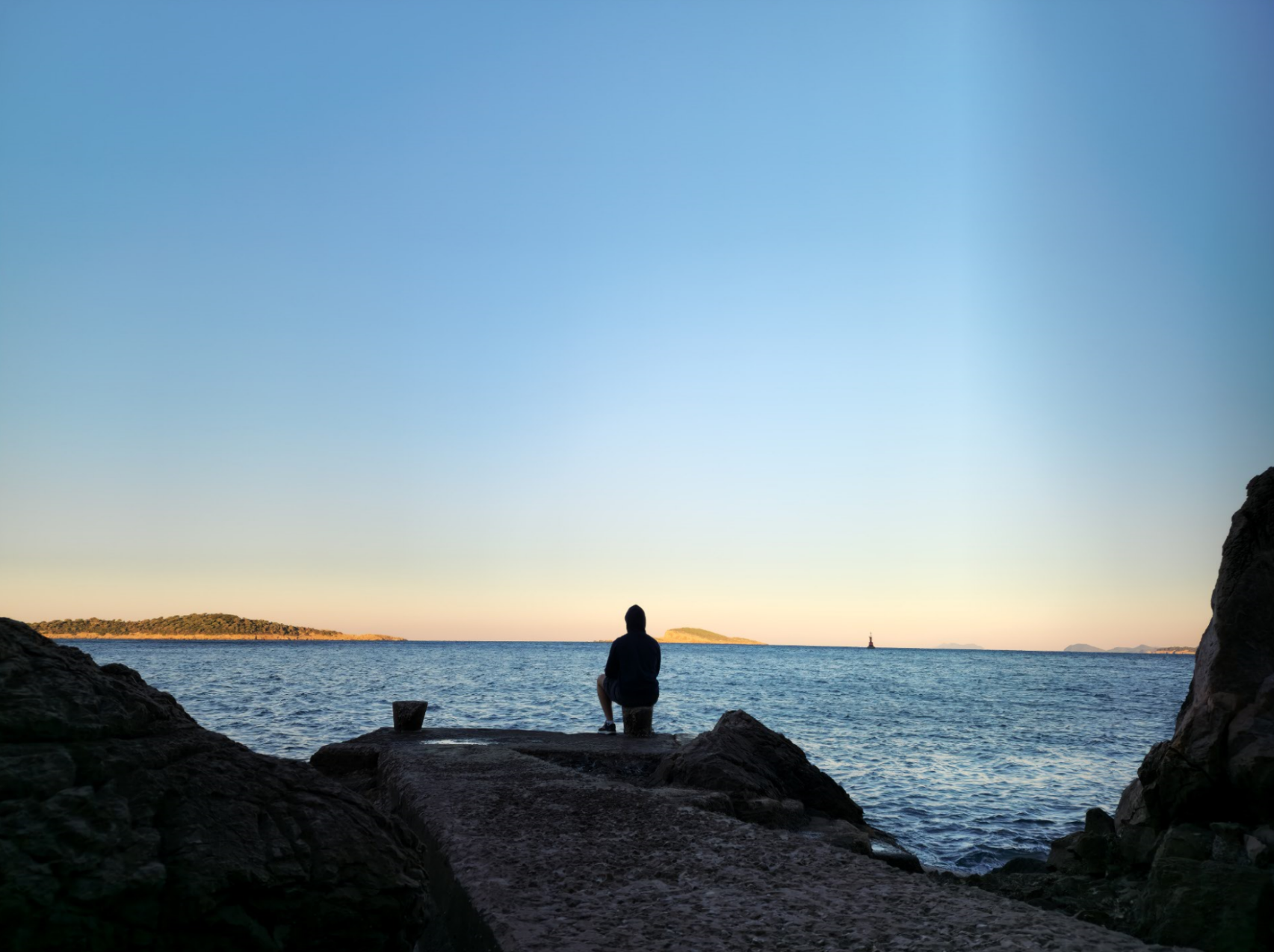 Detail enhancer: Dark strip on the right side of the photos. - Samsung ...