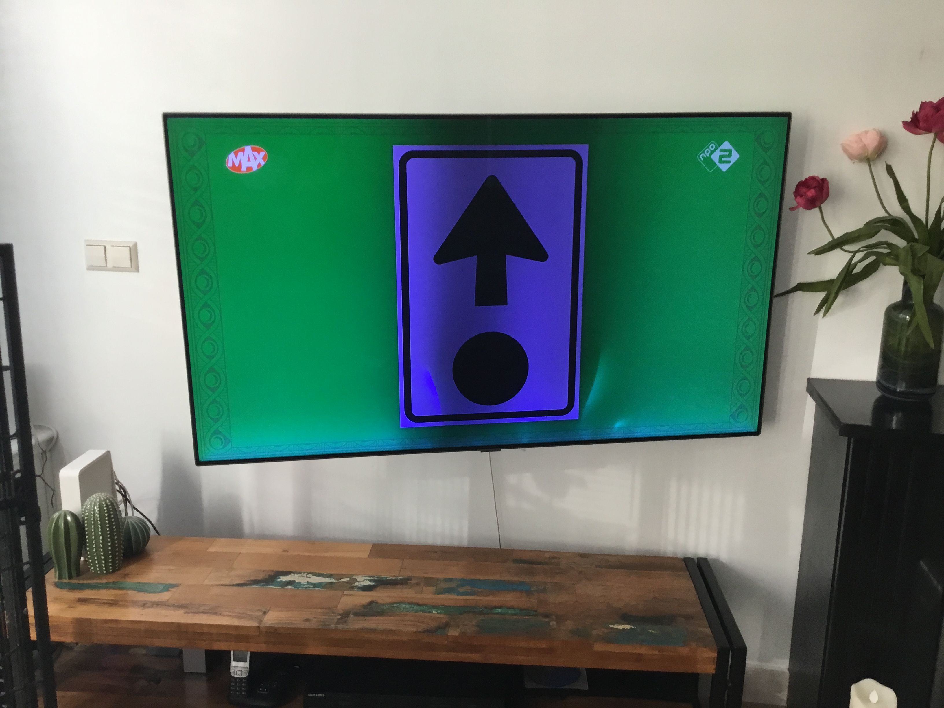 Opgelost: Zwarte verticale balk in het midden van het beeld - Samsung ...