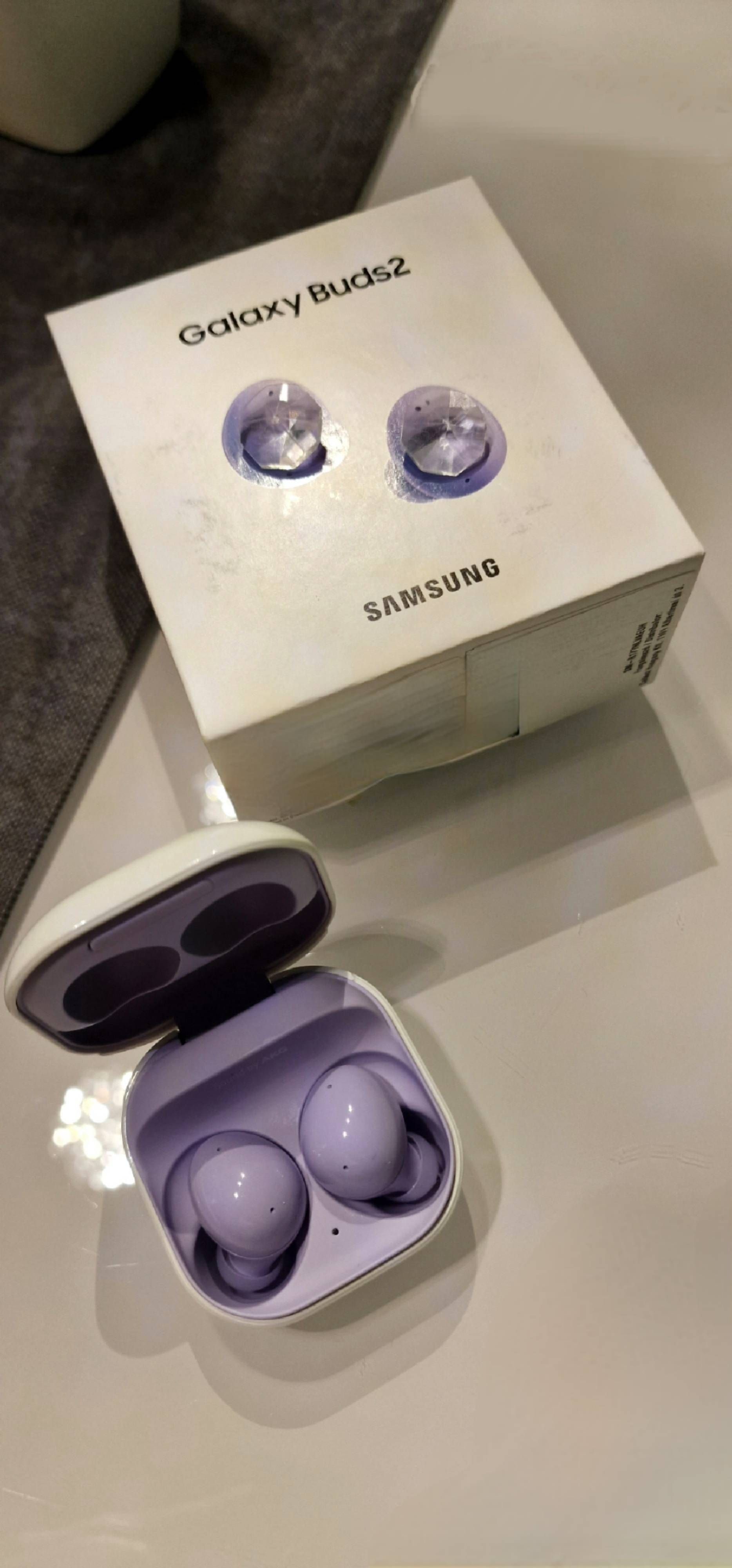 VAVA Samsung Galaxy Buds 2 Egy kis levendula lila. Mi legyen a ...
