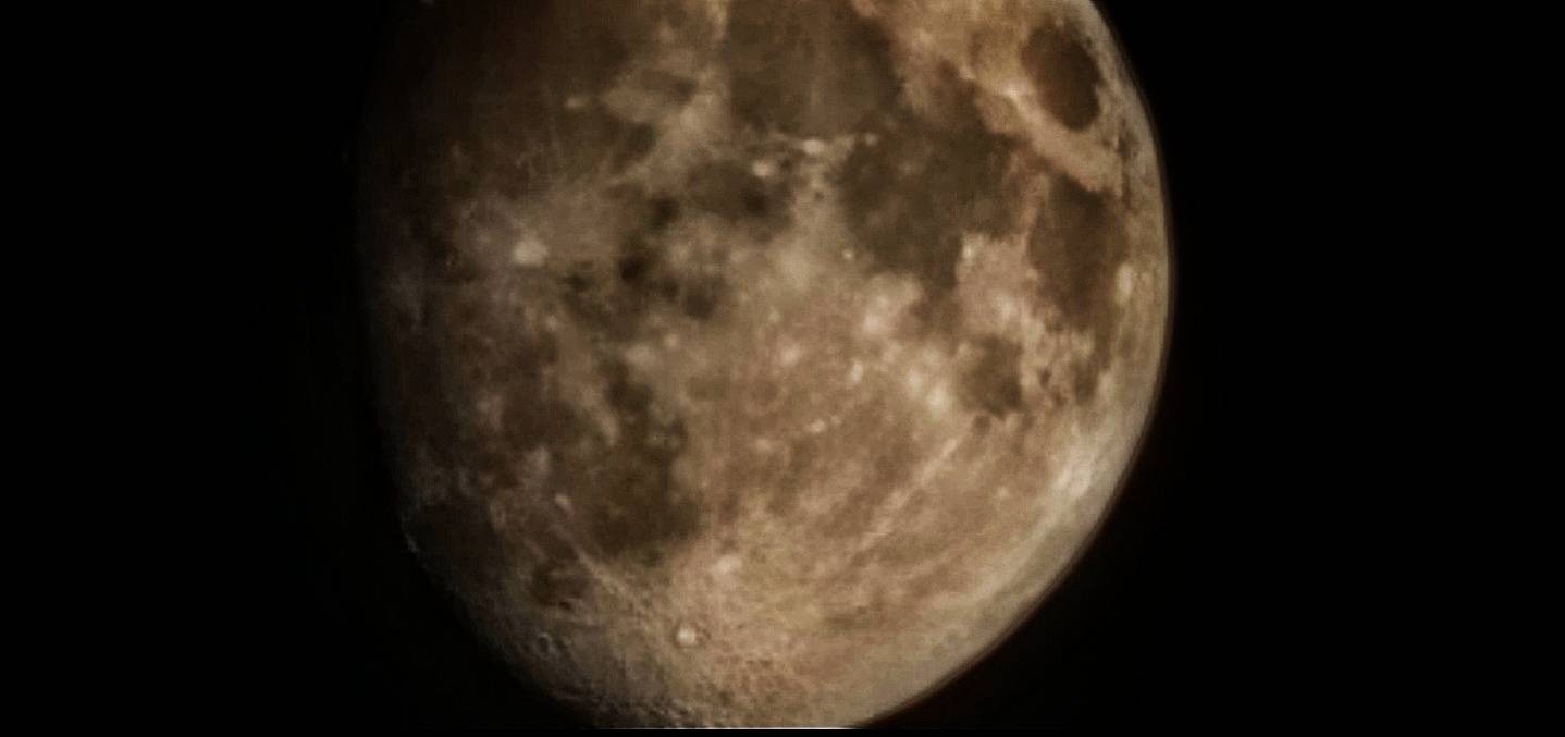 The moon :-) - Samsung Community
