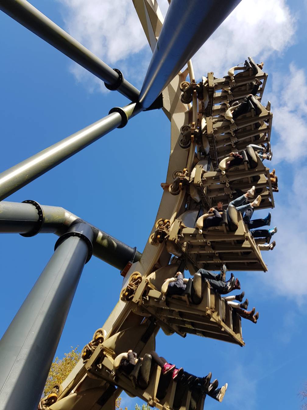 Alton tower - Samsung Community