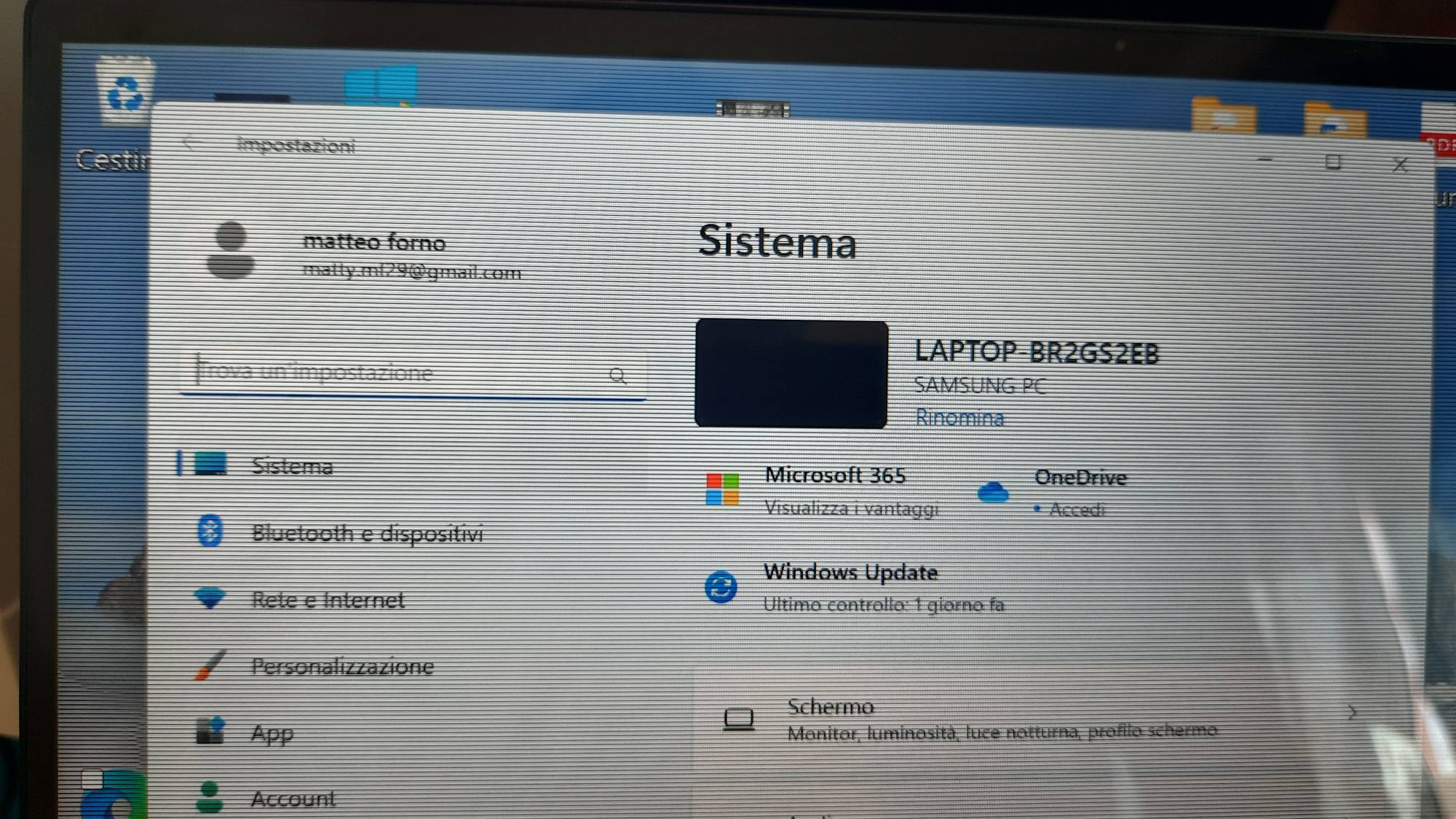 Righe nere monitor Samsung Galaxy Book S - Samsung Community
