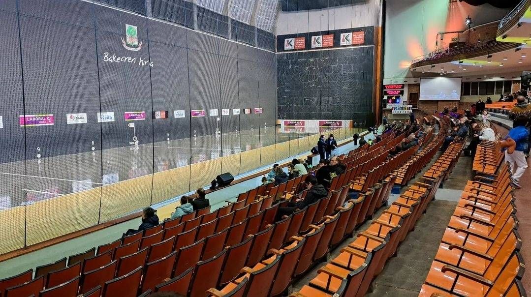 Frontón de Gernika - Samsung Community