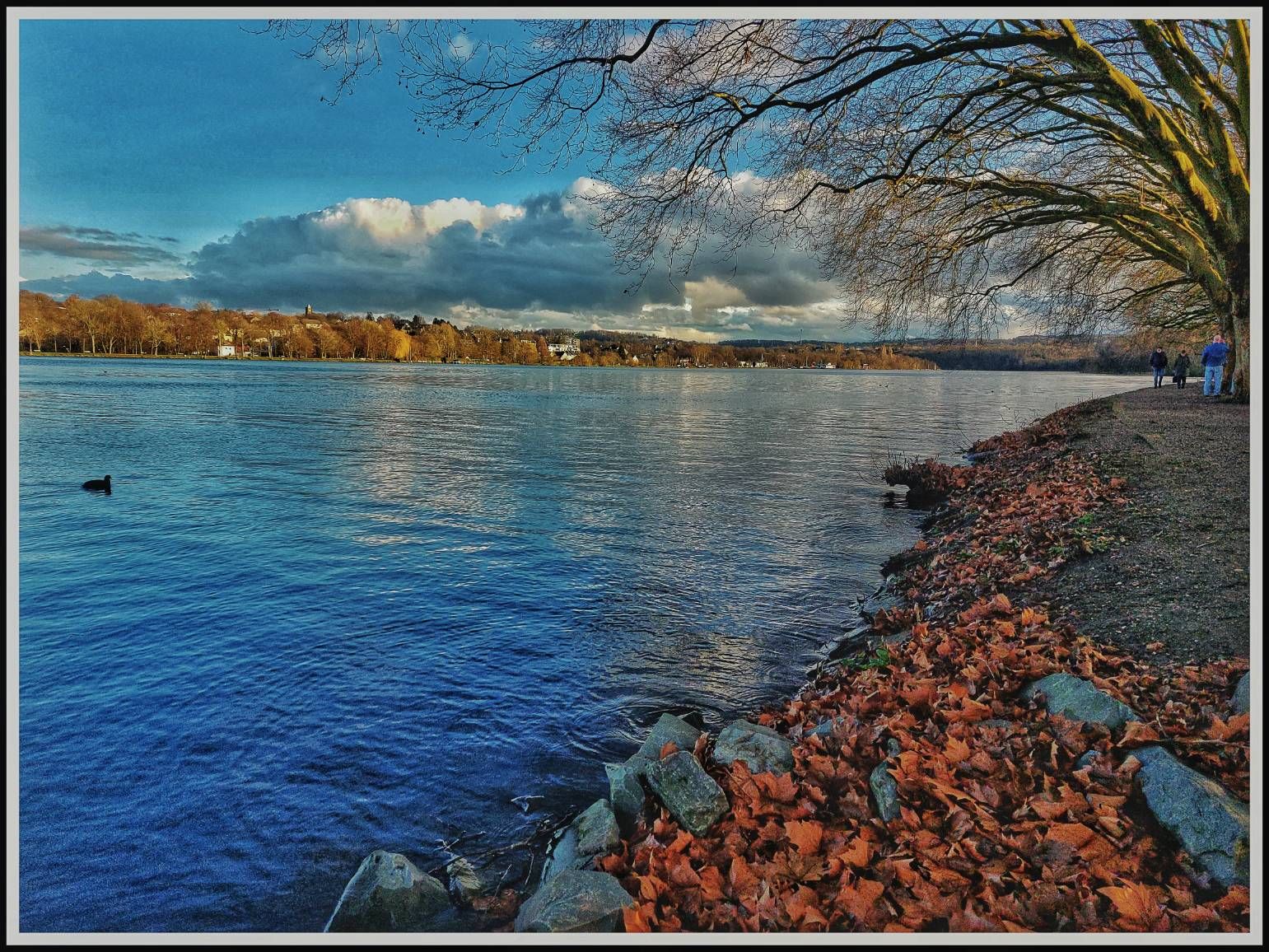 Sonntäglicher Spaziergang am Haus Scheppen (Baldeney See in Essen ...