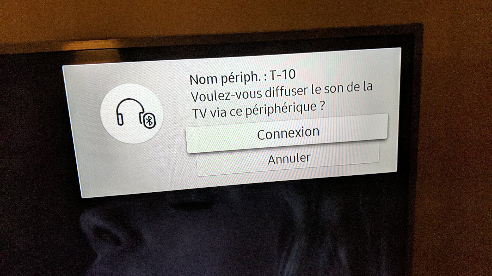 Notification issue: an external sound device tries to connect all the ...