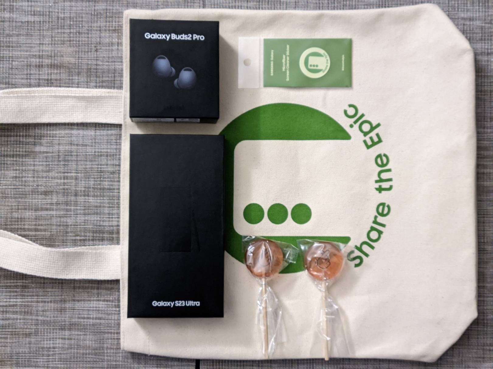 Merci au Samsung Experience Store de Madeleine!! 😊 - Samsung Community