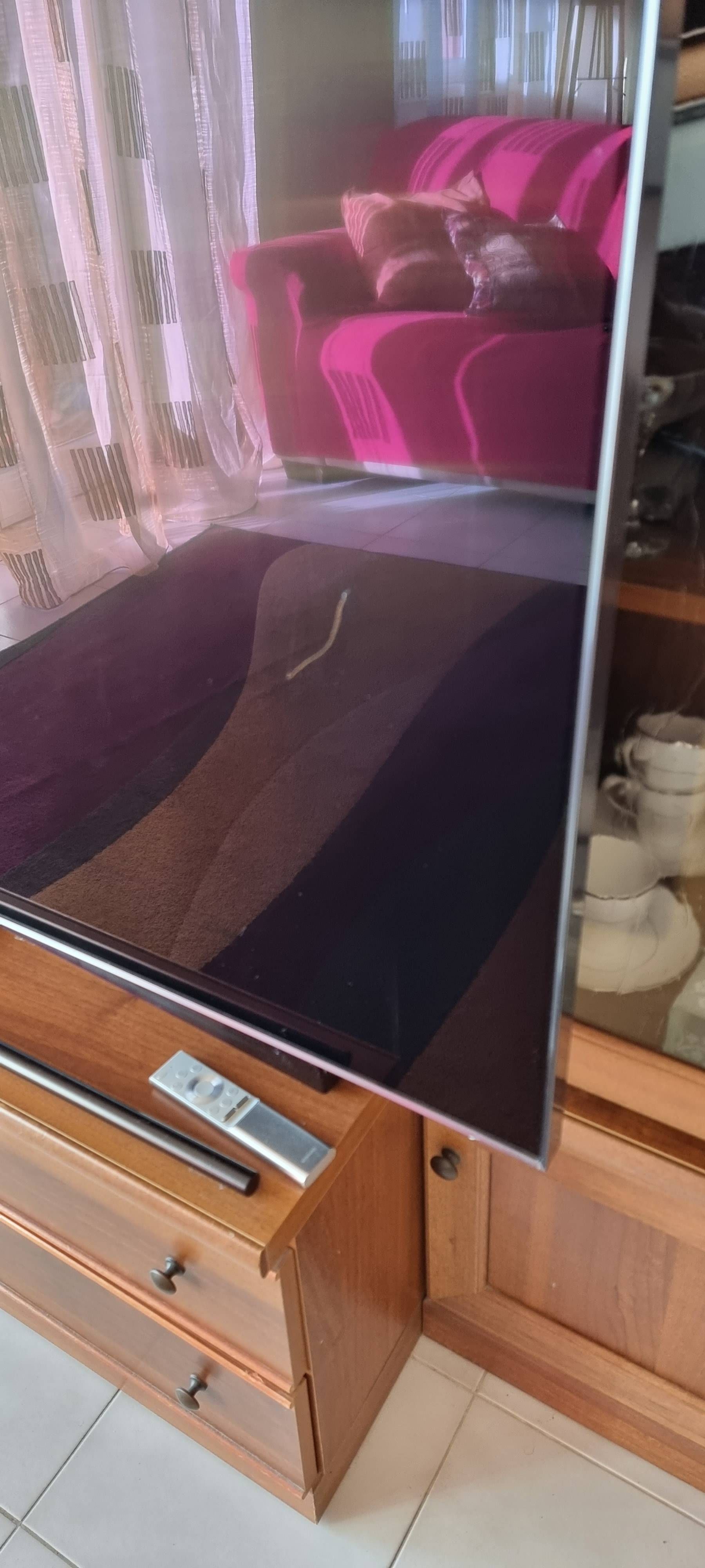 Segni anomali si schermo TV - Samsung Community