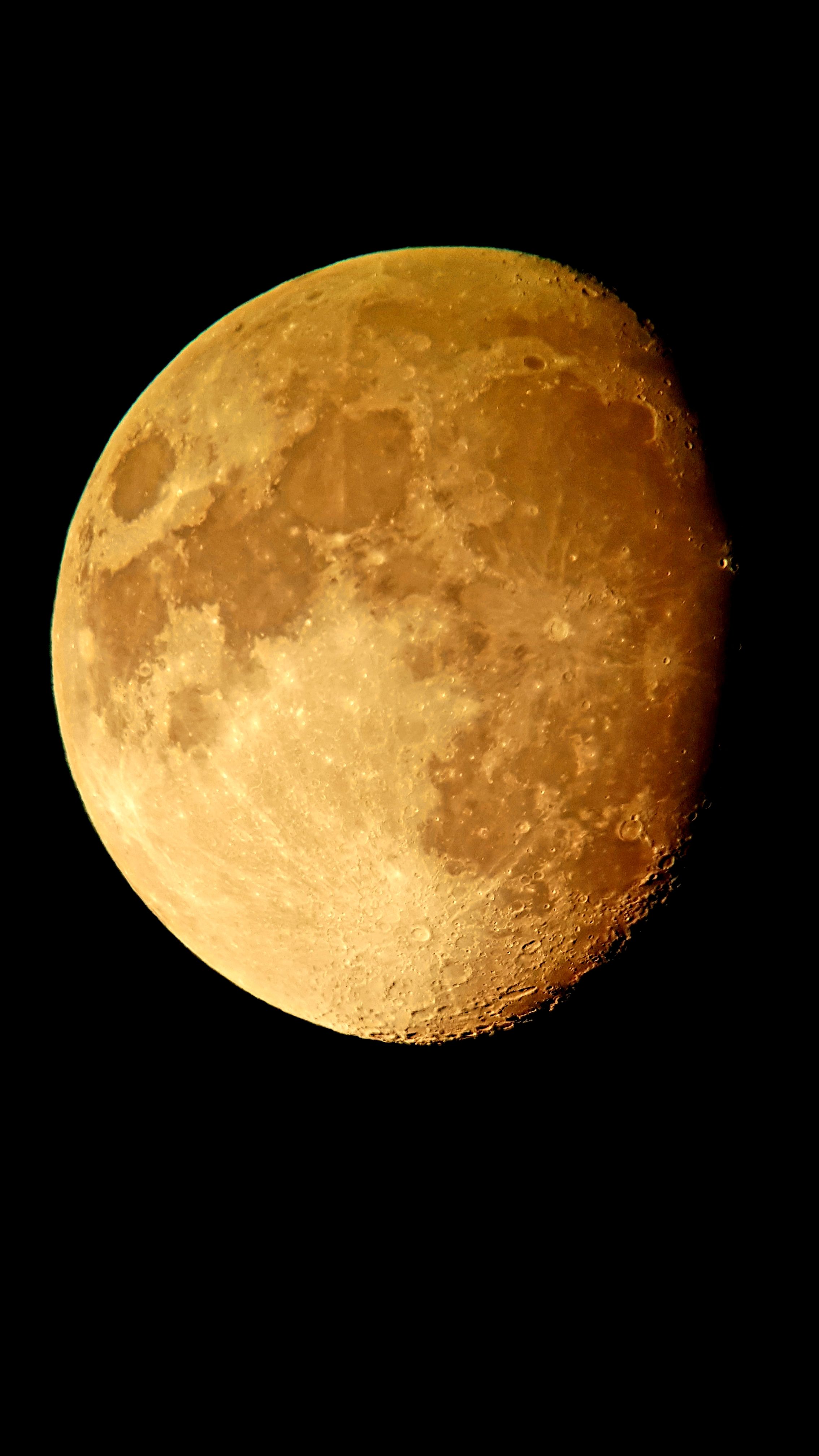 Lune d'été - Samsung Community