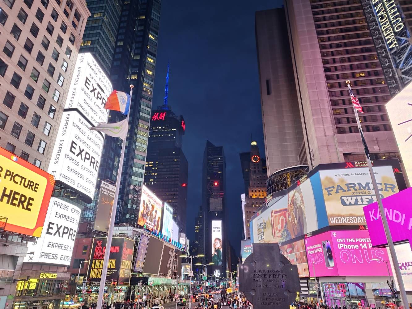 Time Square - Samsung Community