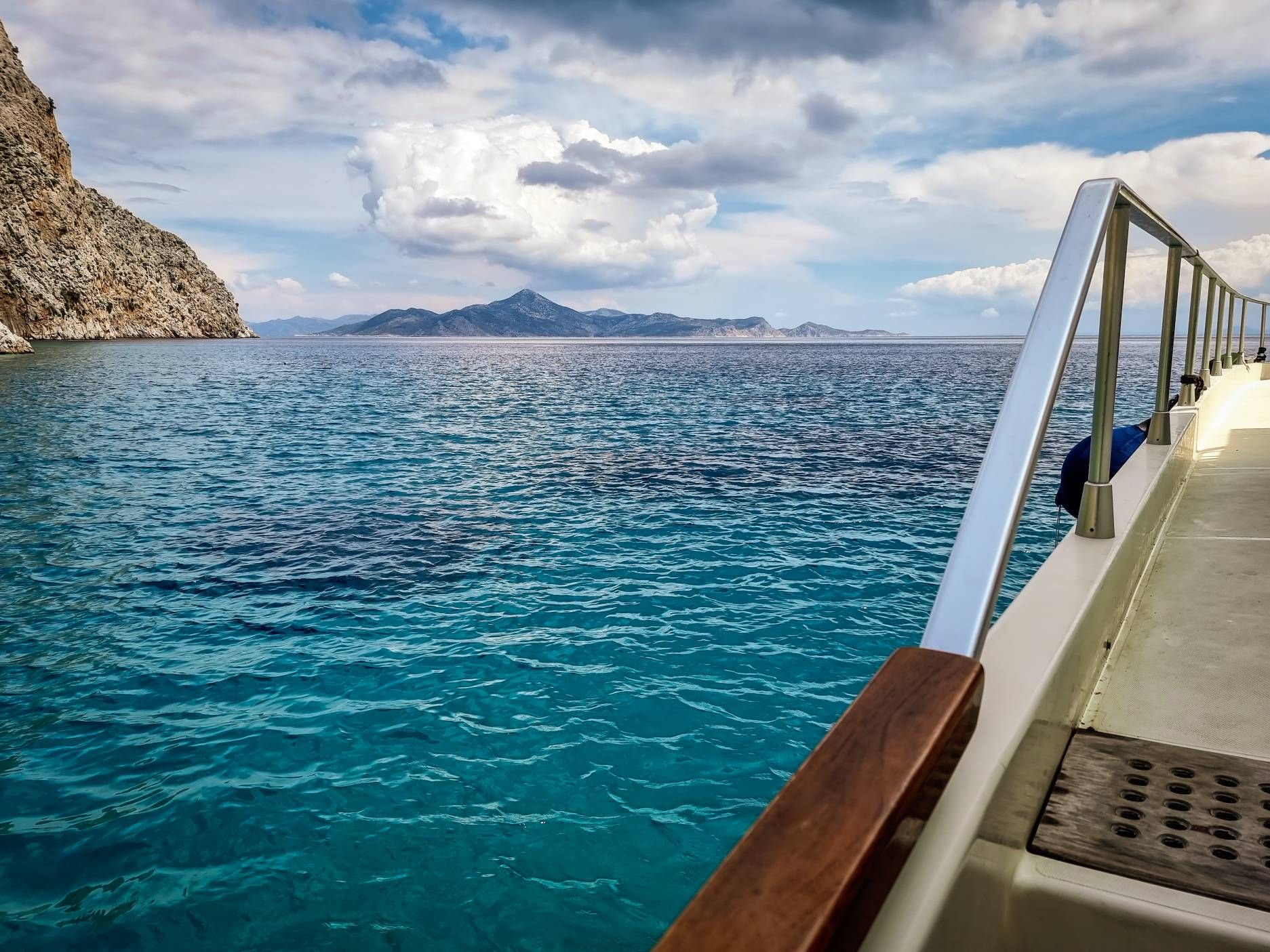 Boat trip to Symi island from Rhodes Greece with the Galaxy S21 Ultra ...