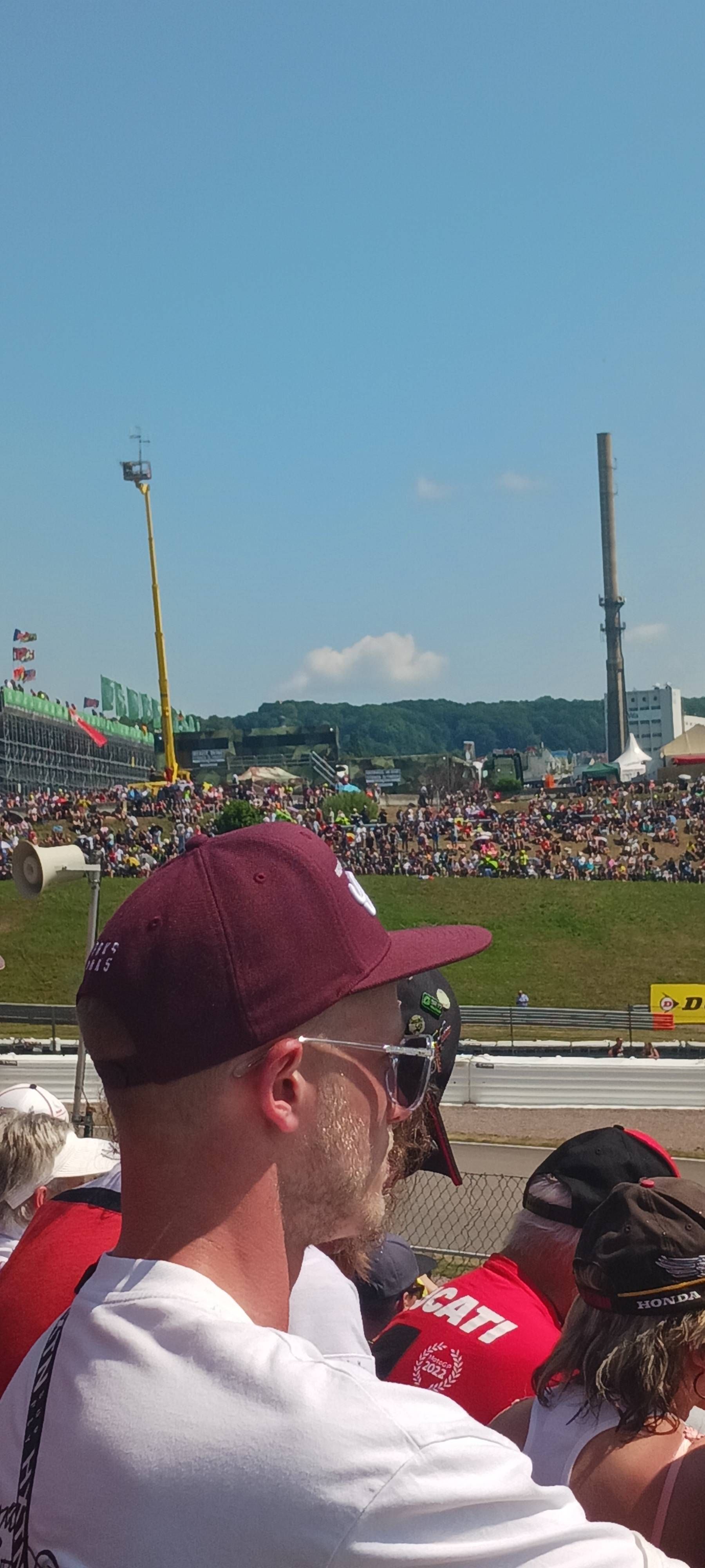 Sachsenring- mit kumpeln - Samsung Community