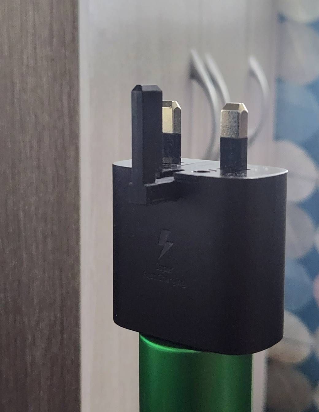 Super Fast Charging Adapter aka "Useless" - Samsung Community