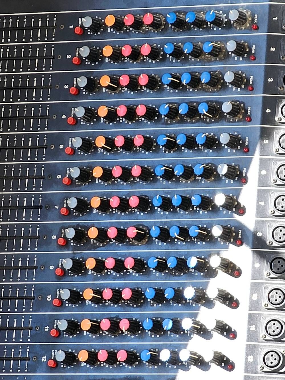 Różnica w kolorach miedzy obiektywem głównym a X3. - Samsung Community