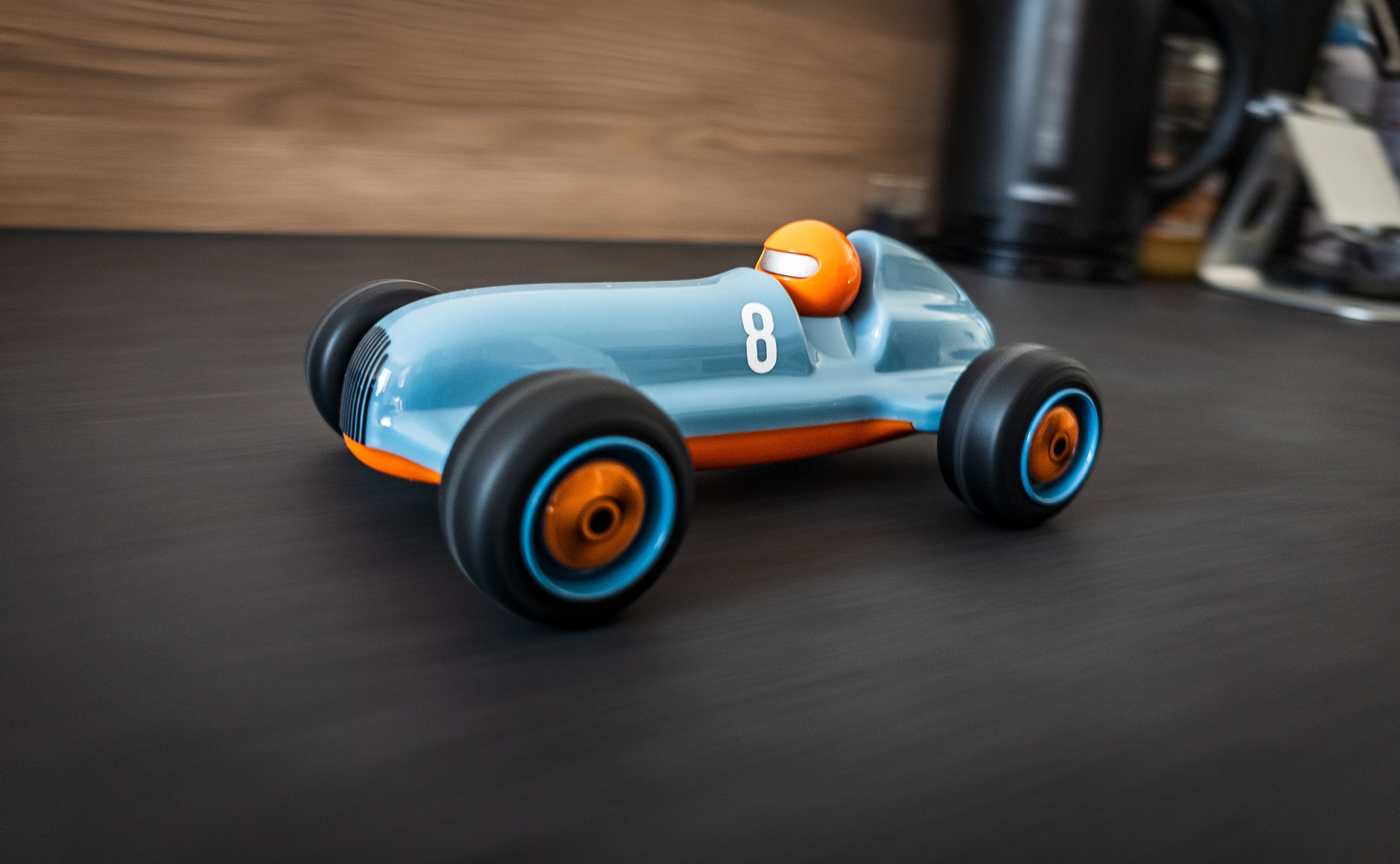 Micro racing car - Samsung Community