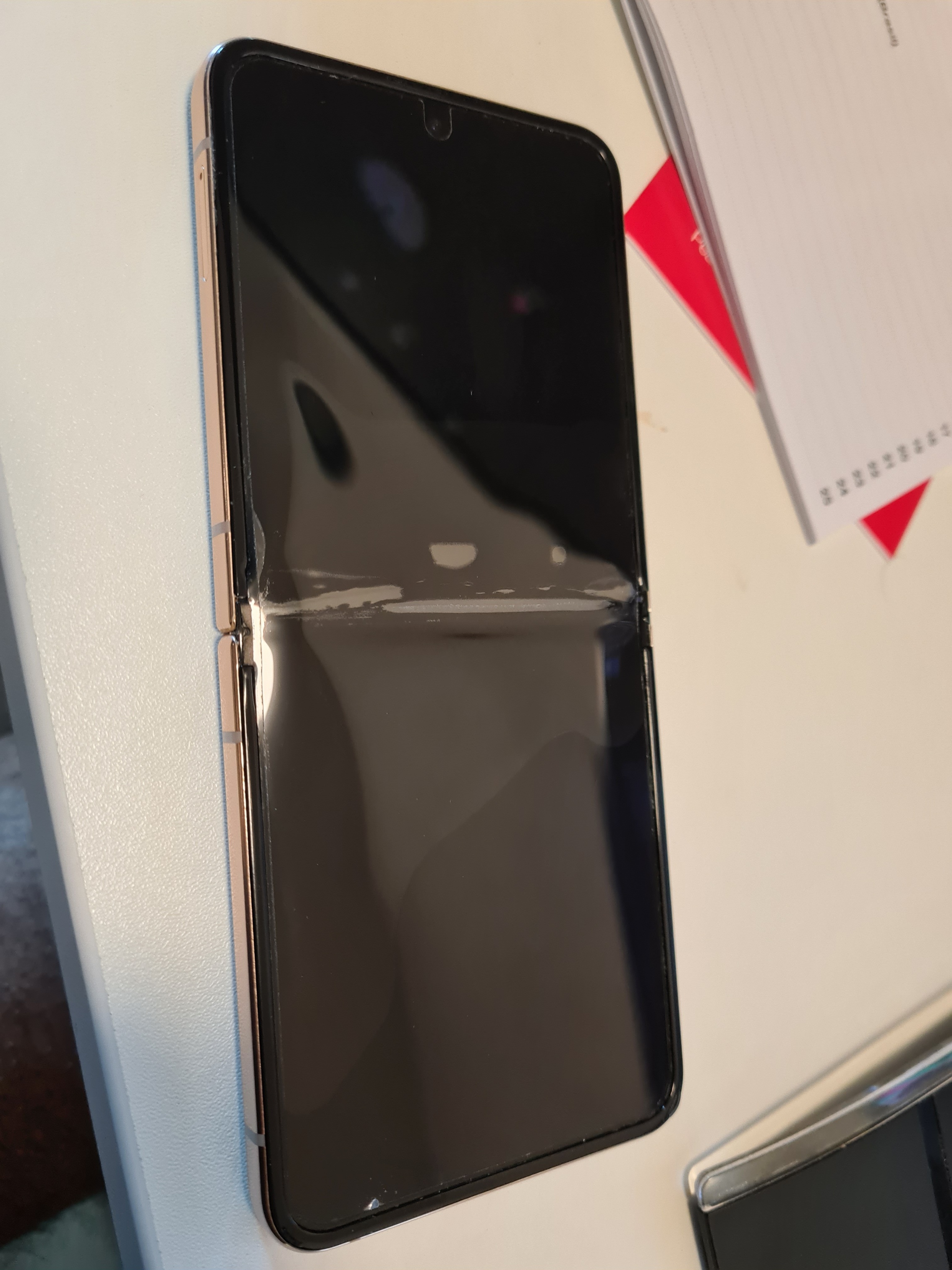 Calling all faulty Samsung Z Flip/Fold owners - CLASS ACTION NEEDED ...