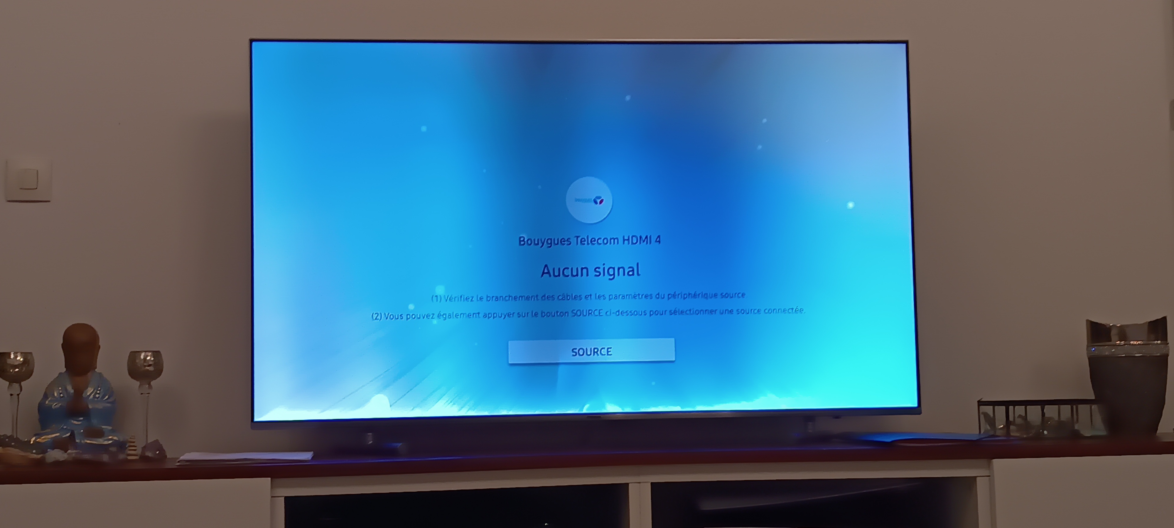 Problème ligne horizontales sur écran TV QE55Q7FAM - Samsung Community