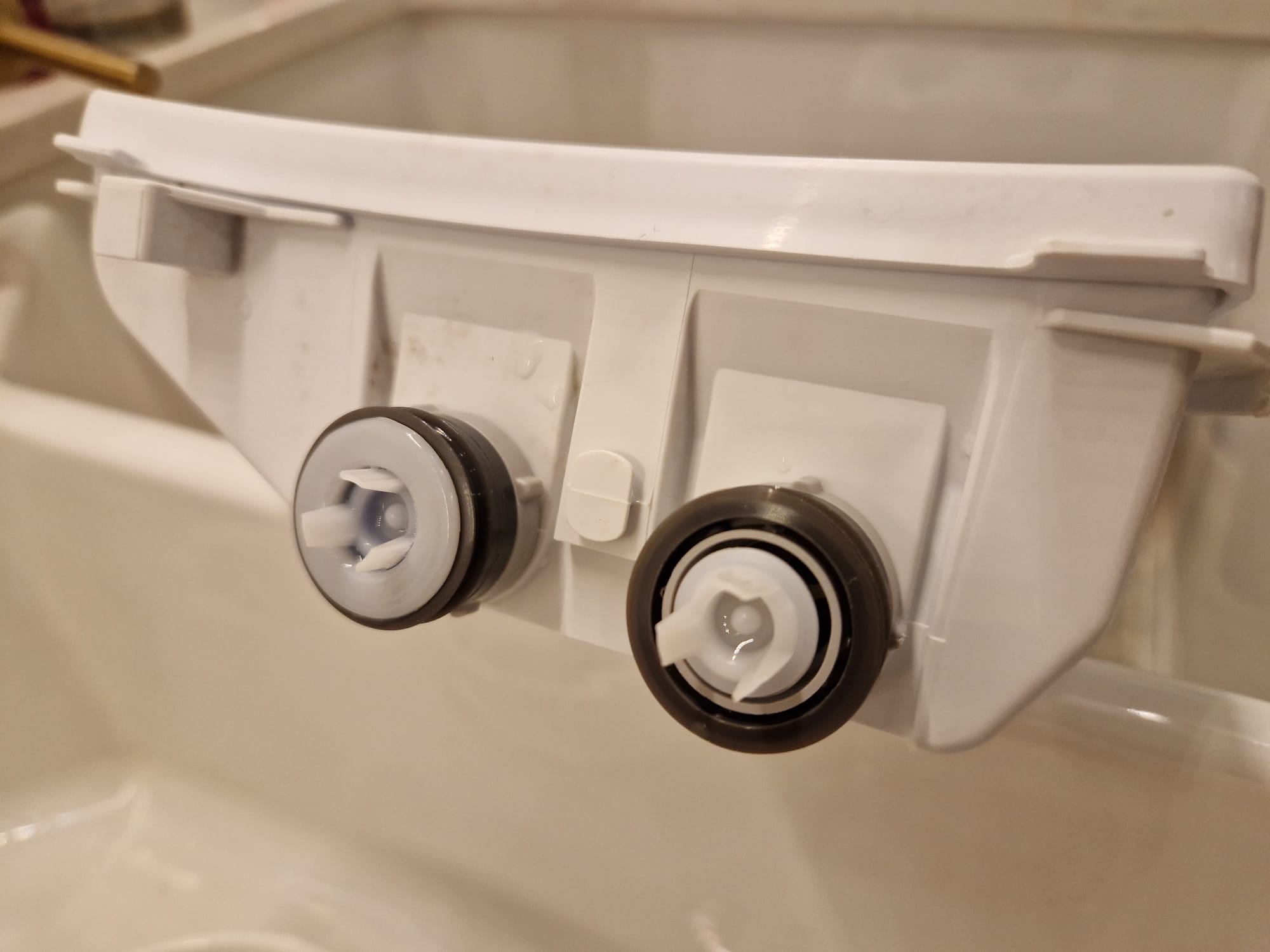 Auto dispense problem. - Samsung Community