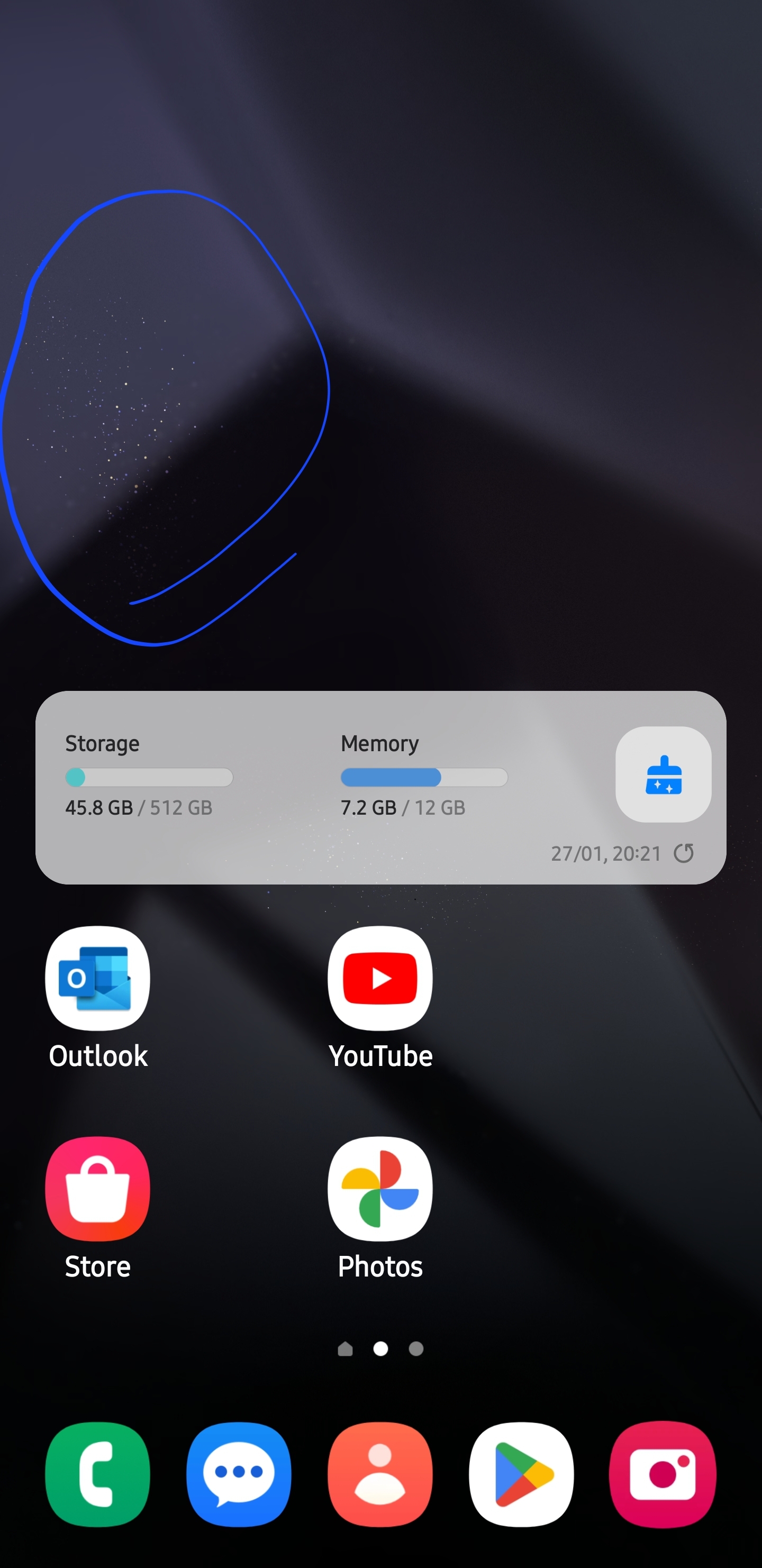Dust under glass on display of S24 Ultra - Samsung Community