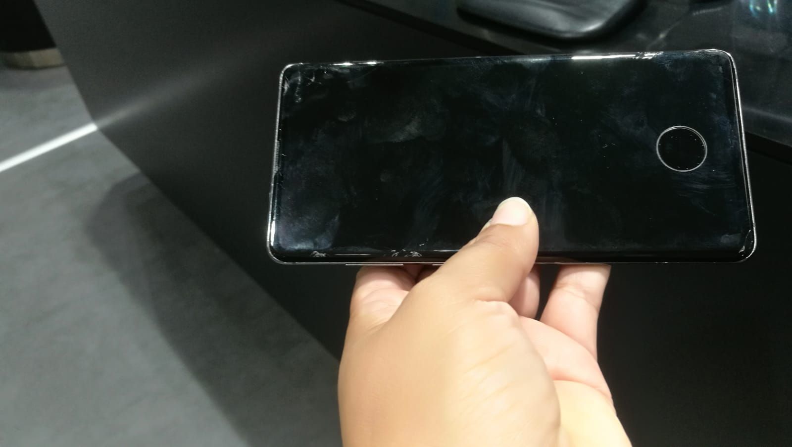 Devolucion de movil roto S10+ - Samsung Community