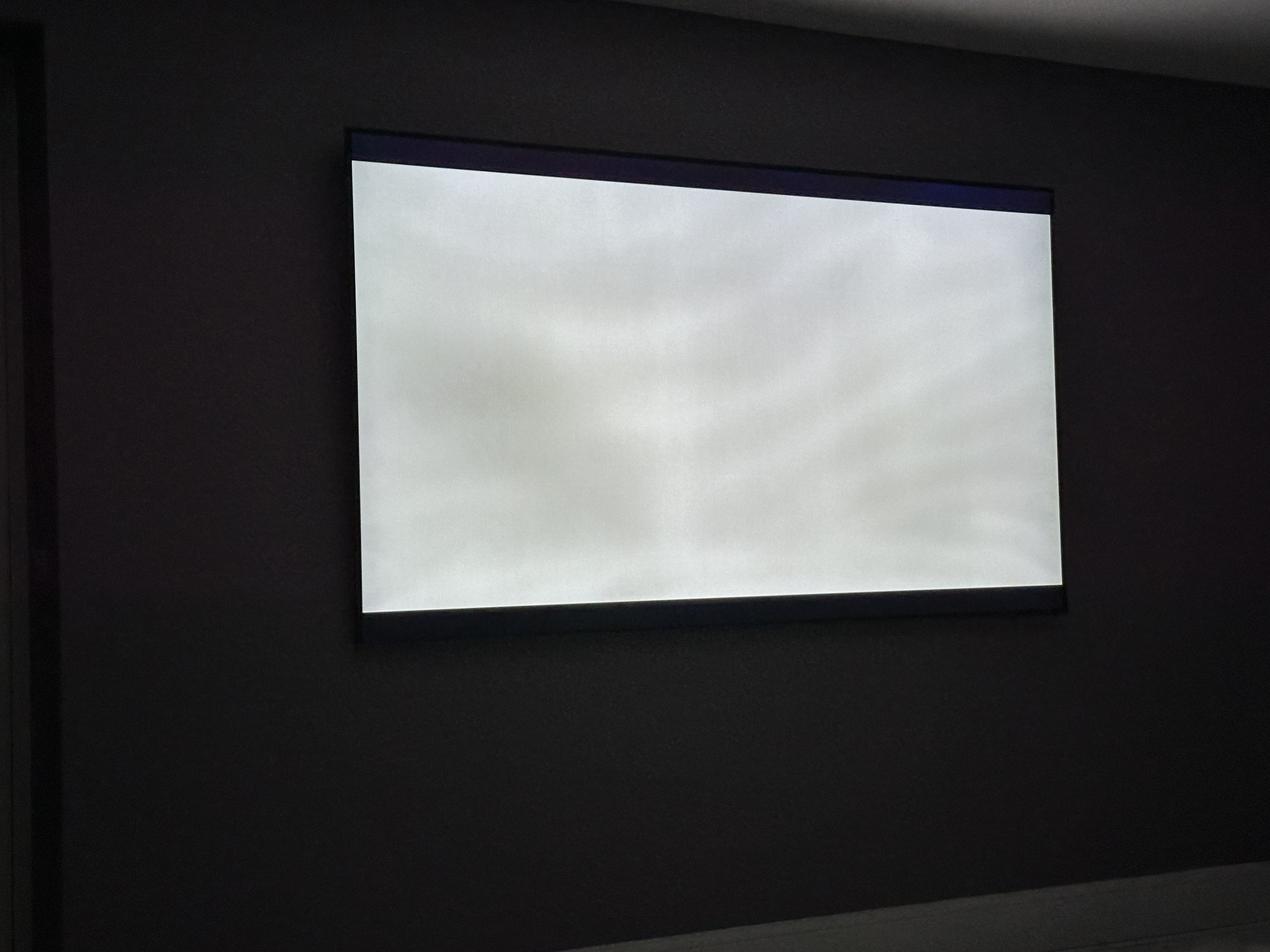 Tv has light banding issues, Samsung says it’s normal?? - Samsung Community