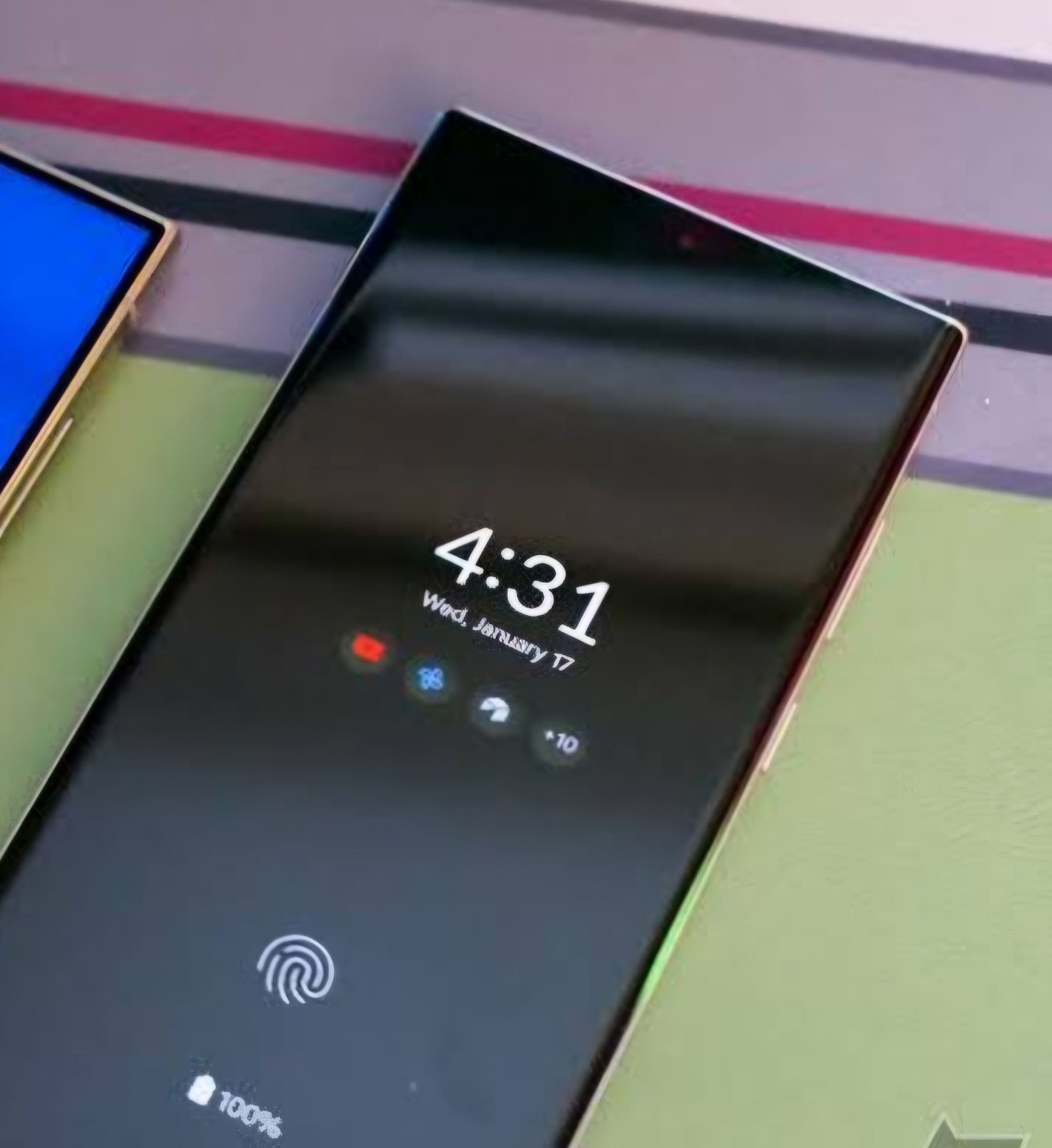 One UI 6.1 AOD - NO COLORS - Samsung Community