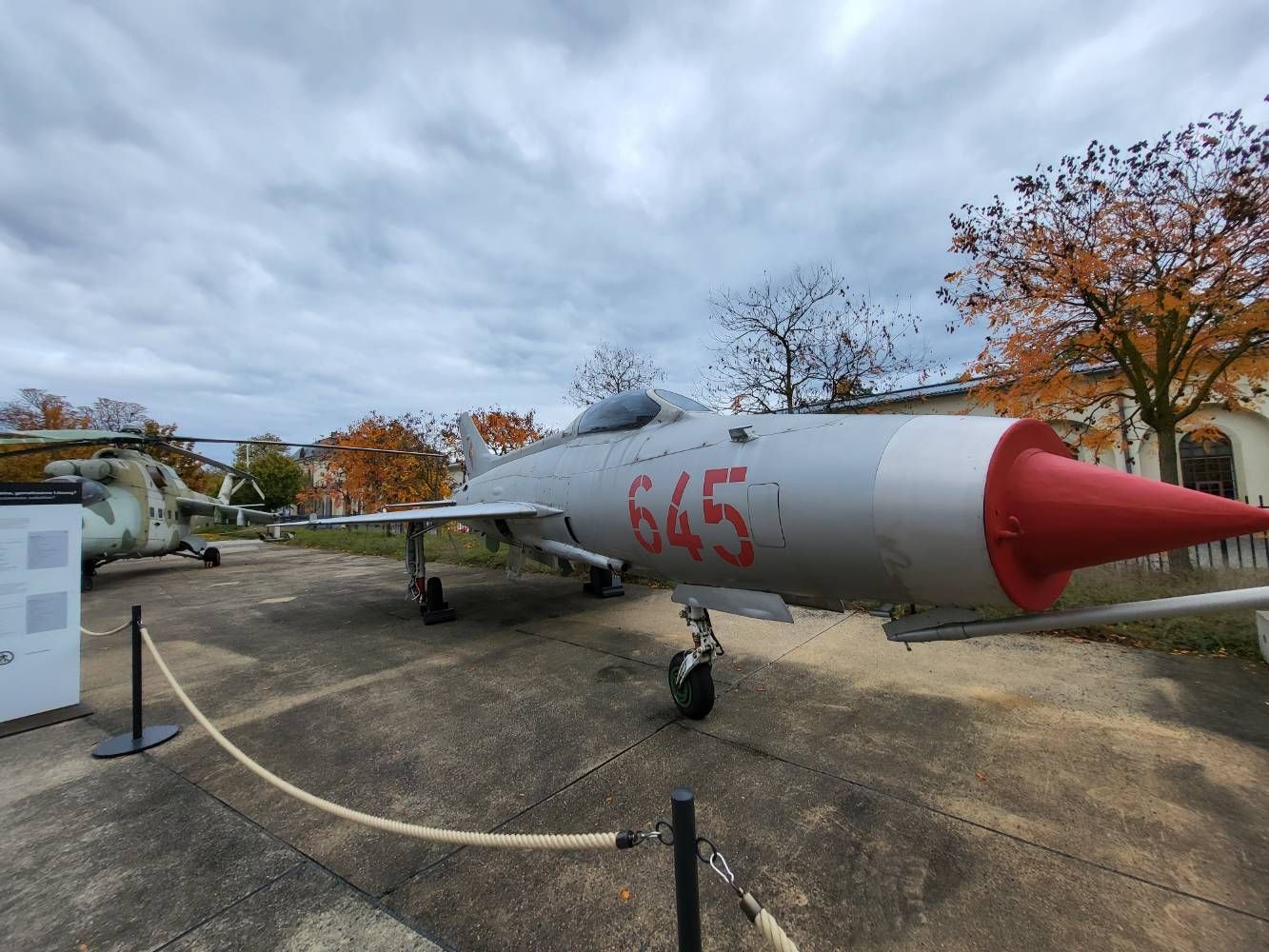 DDR-Mig 21 der NVA Luftwaffe - Samsung Community
