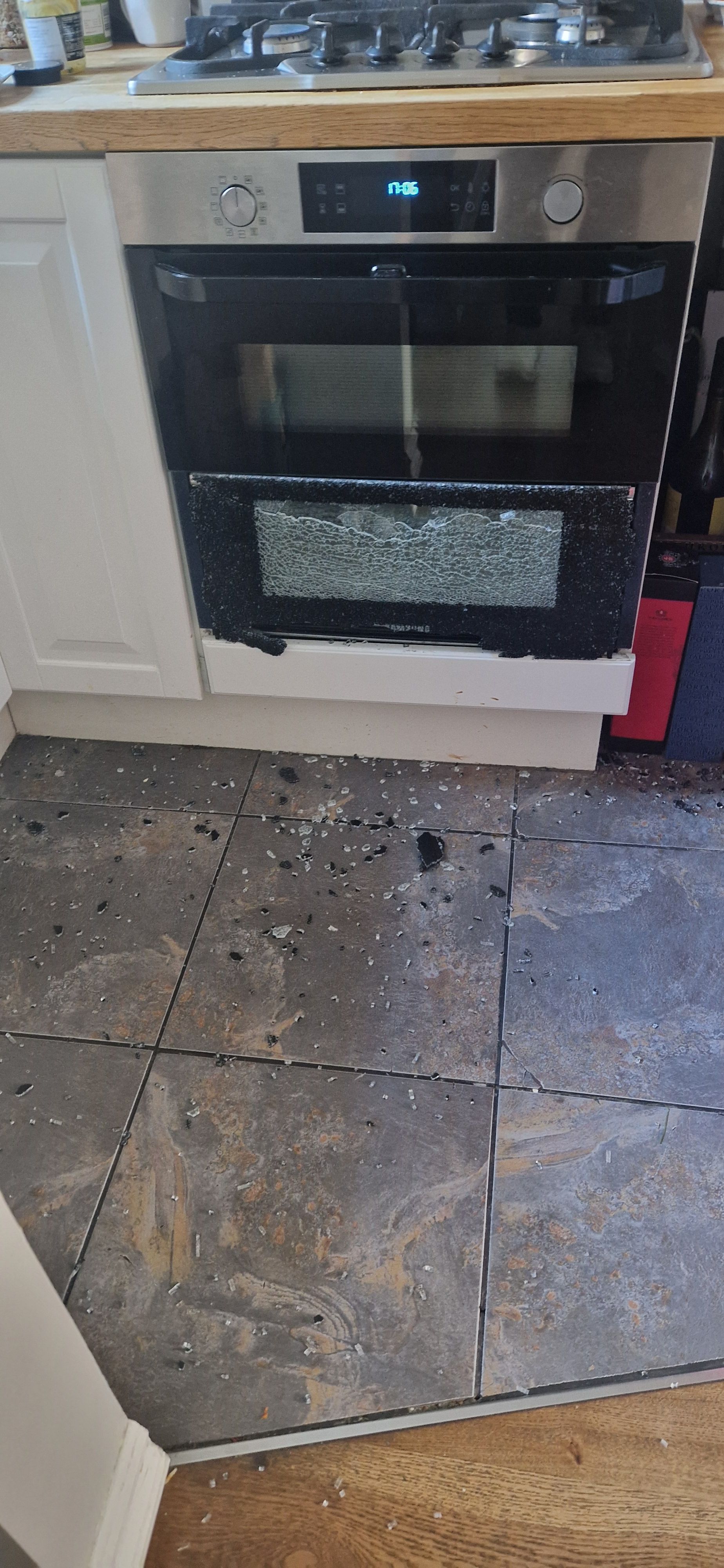 Randomly shattered oven glass door - Page 2 - Samsung Community