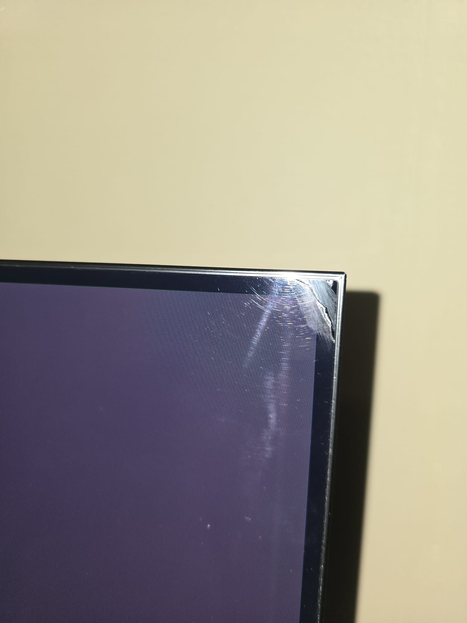 Opgelost: Tv scherm kapot - Samsung Community