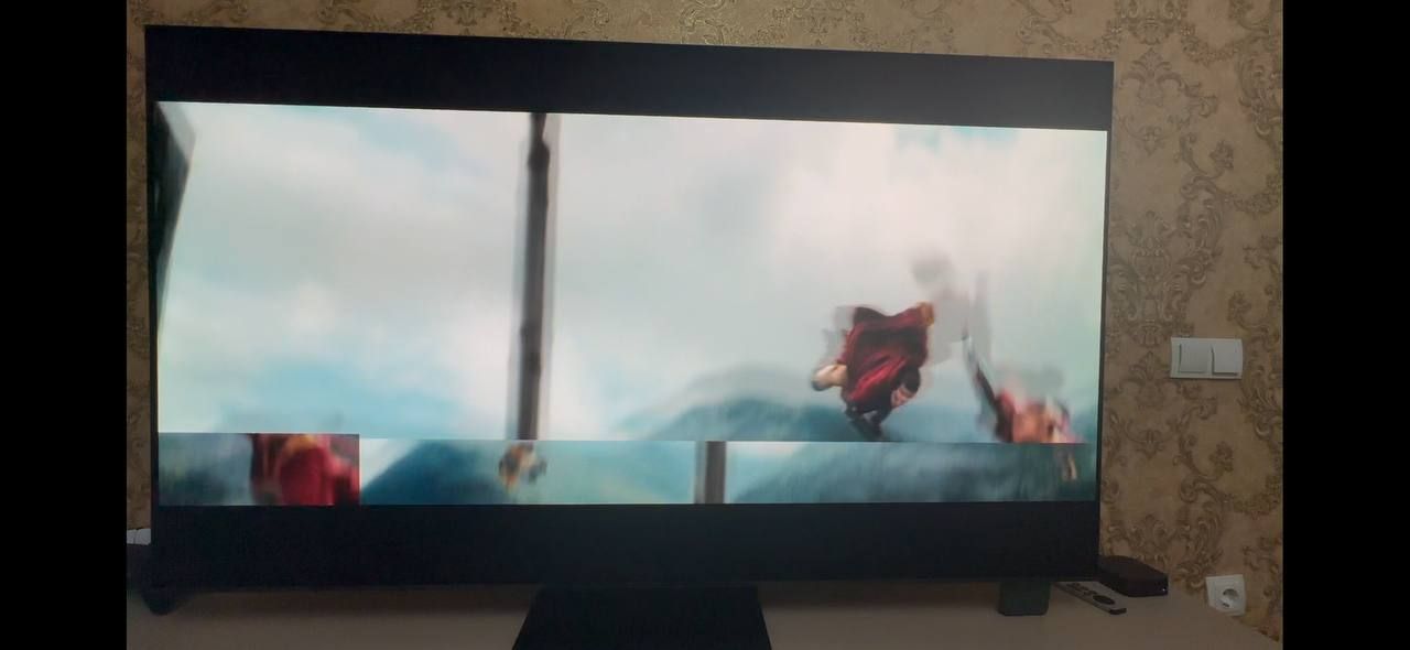 Distorted picture on Samsung S90C TV - Samsung Community