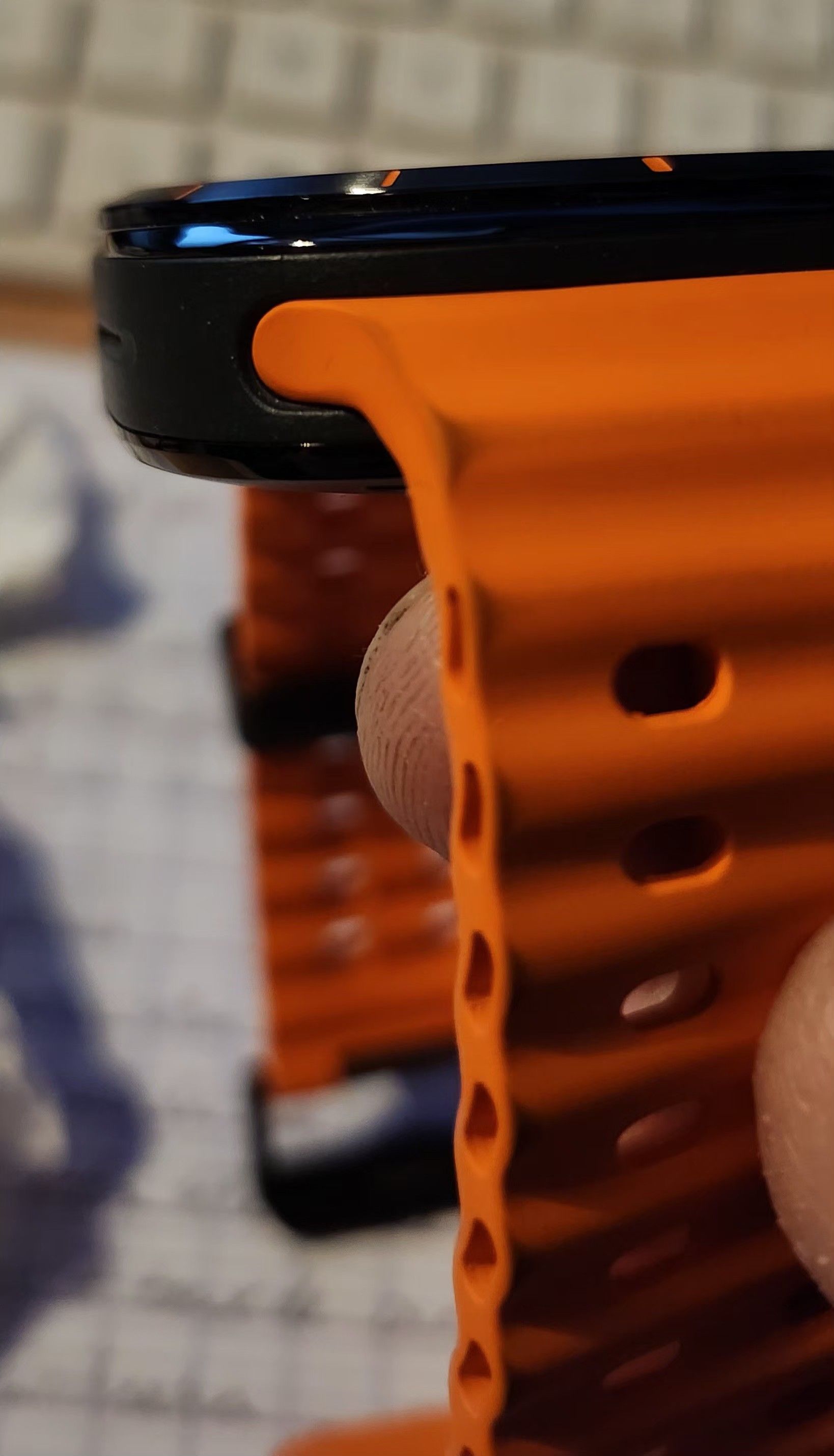 Galaxy watch ultra band gets dirty - Samsung Community