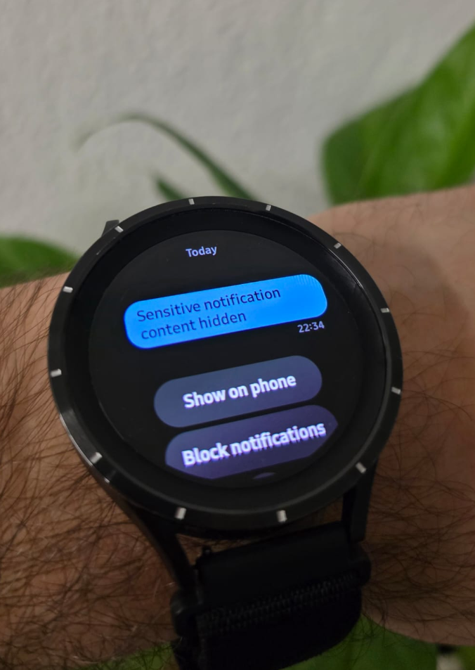 Solved: S25 Ultra - Galaxy Watch 'Sensitive Notification Content Hidden ...