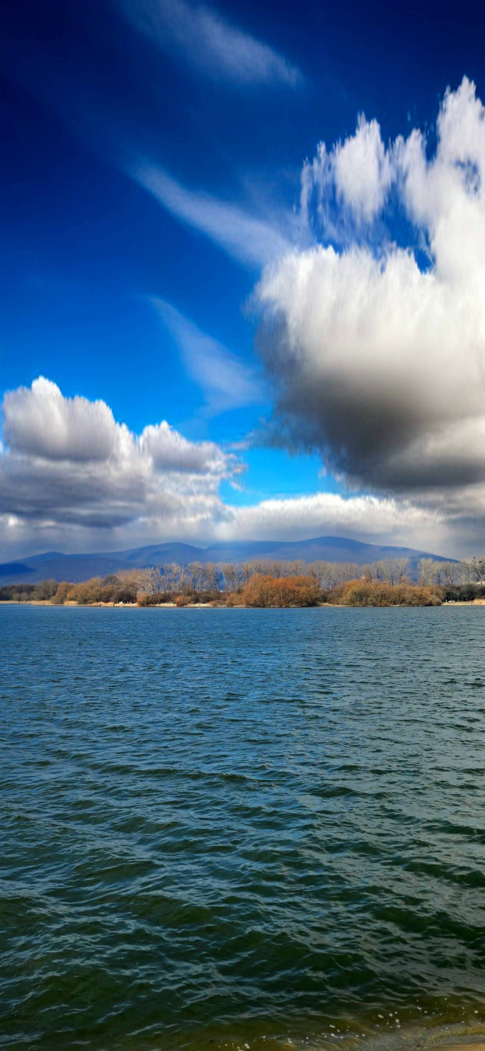 Deň pri vode🐕 - Samsung Community