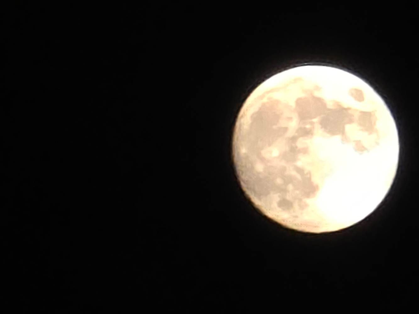 S25U moon shots - Samsung Community