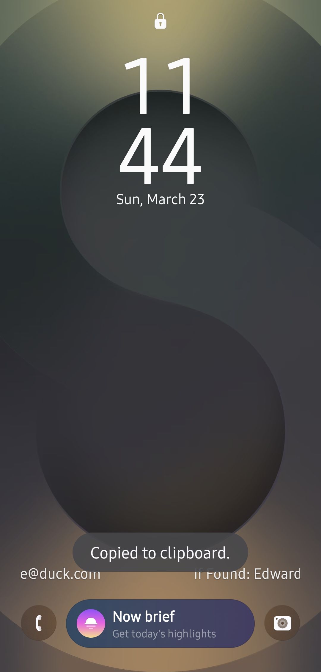 Solved: Glitch. Problem. S25 Ultra, Pop-up notifications remain visible ...