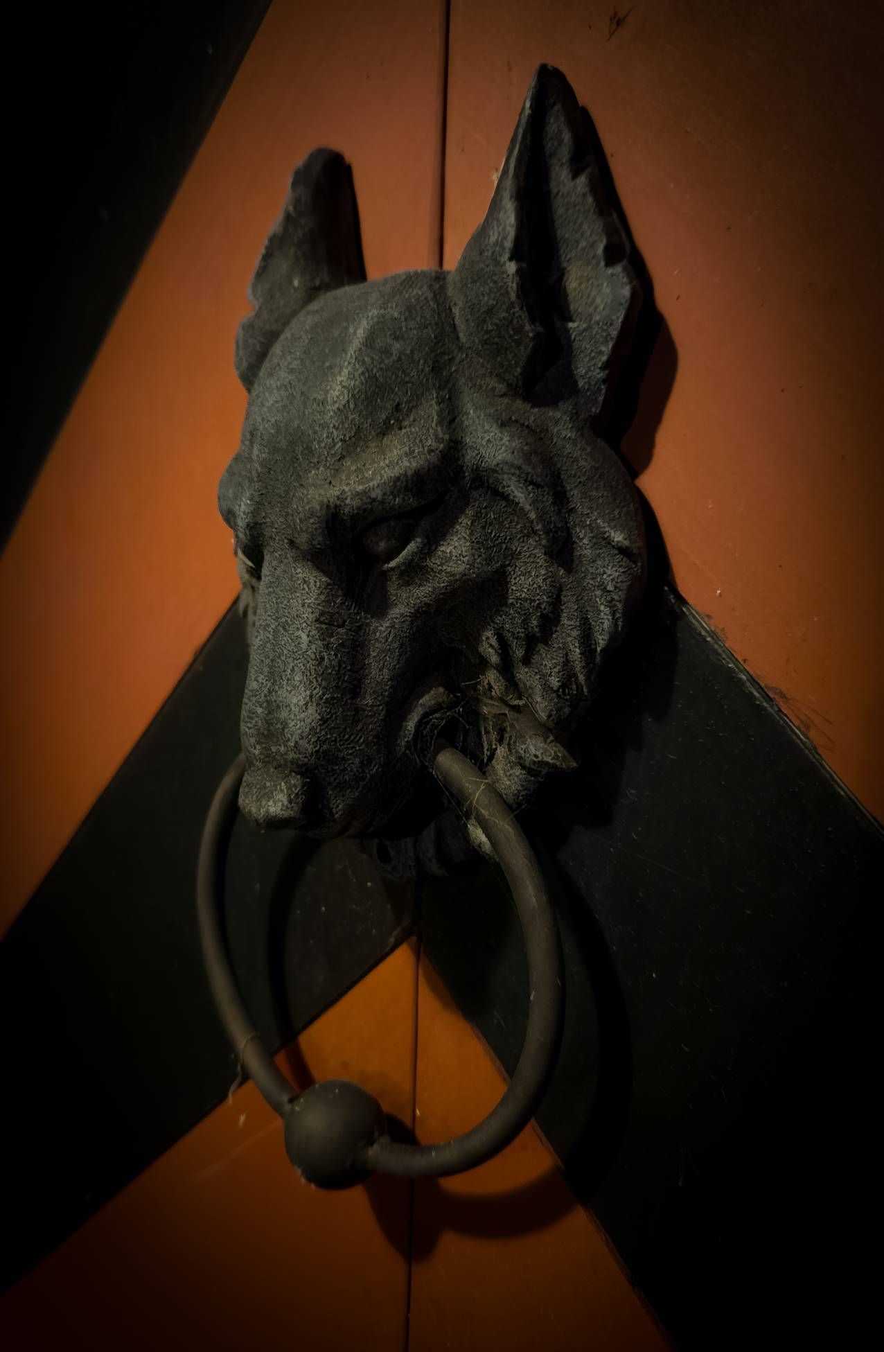 Knock,knock,knock... - Samsung Community